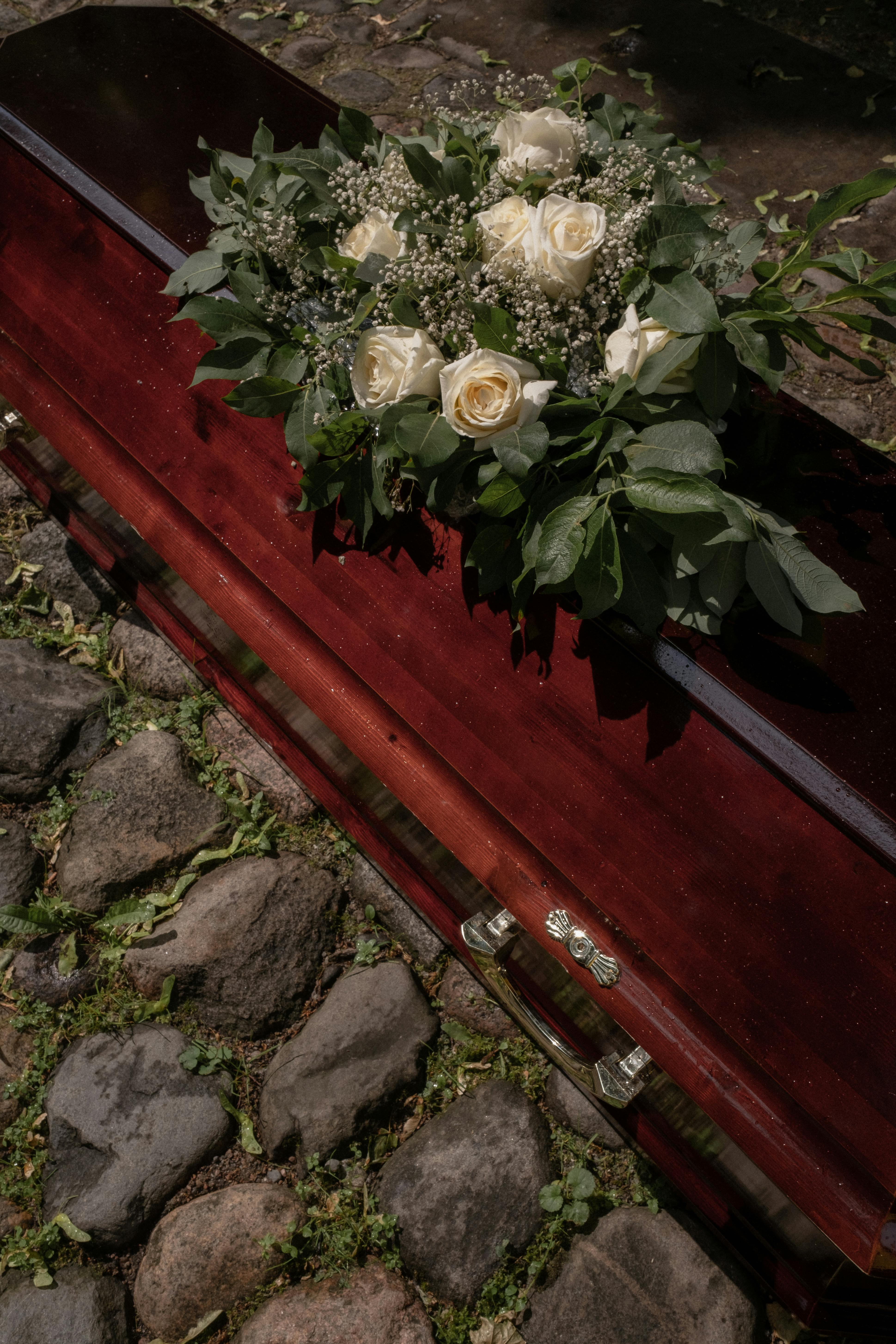 Casket Photos, Download The BEST Free Casket Stock Photos & HD Images