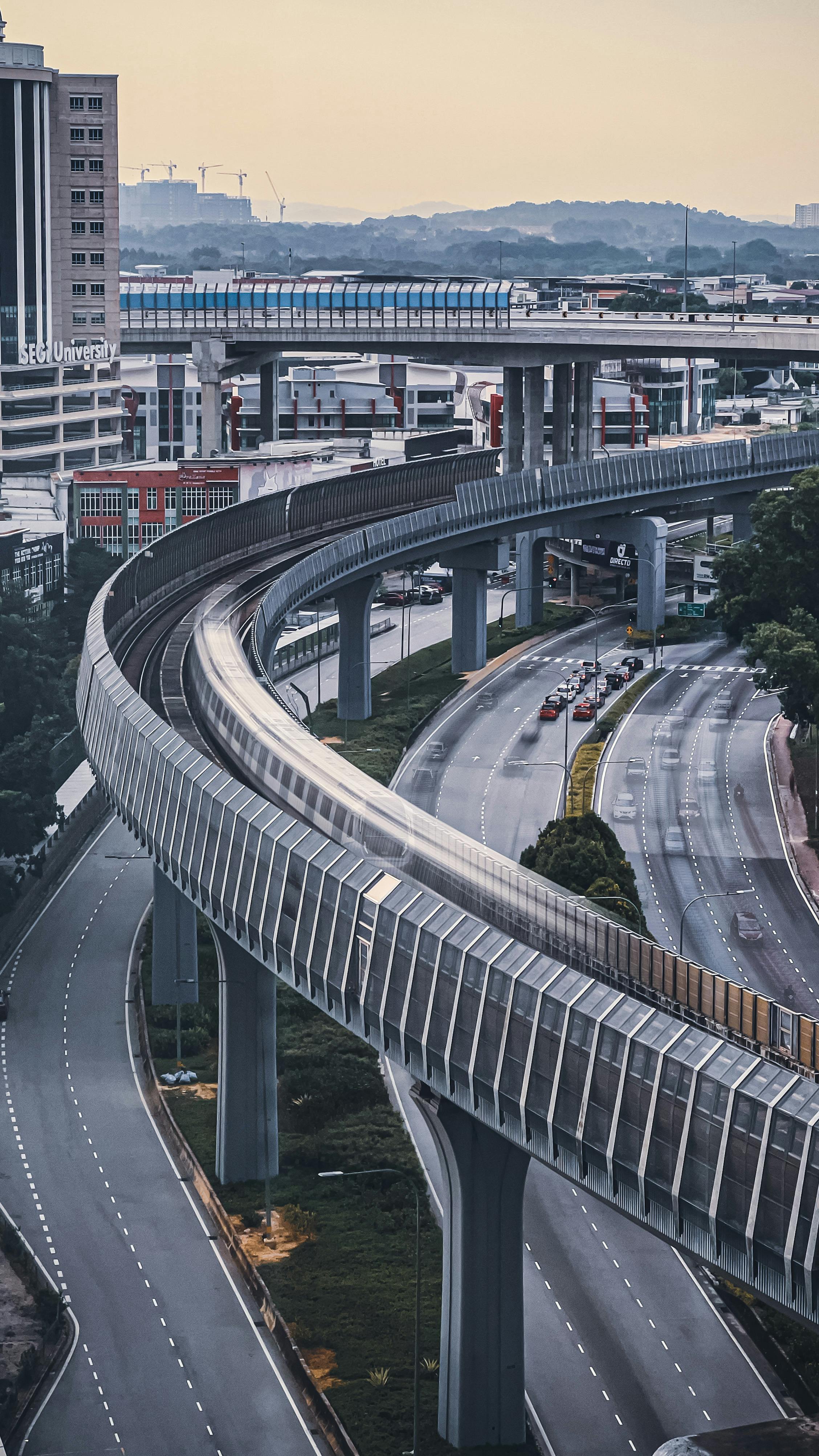 Aerial Photo of Buildings and Roads · Free Stock Photo