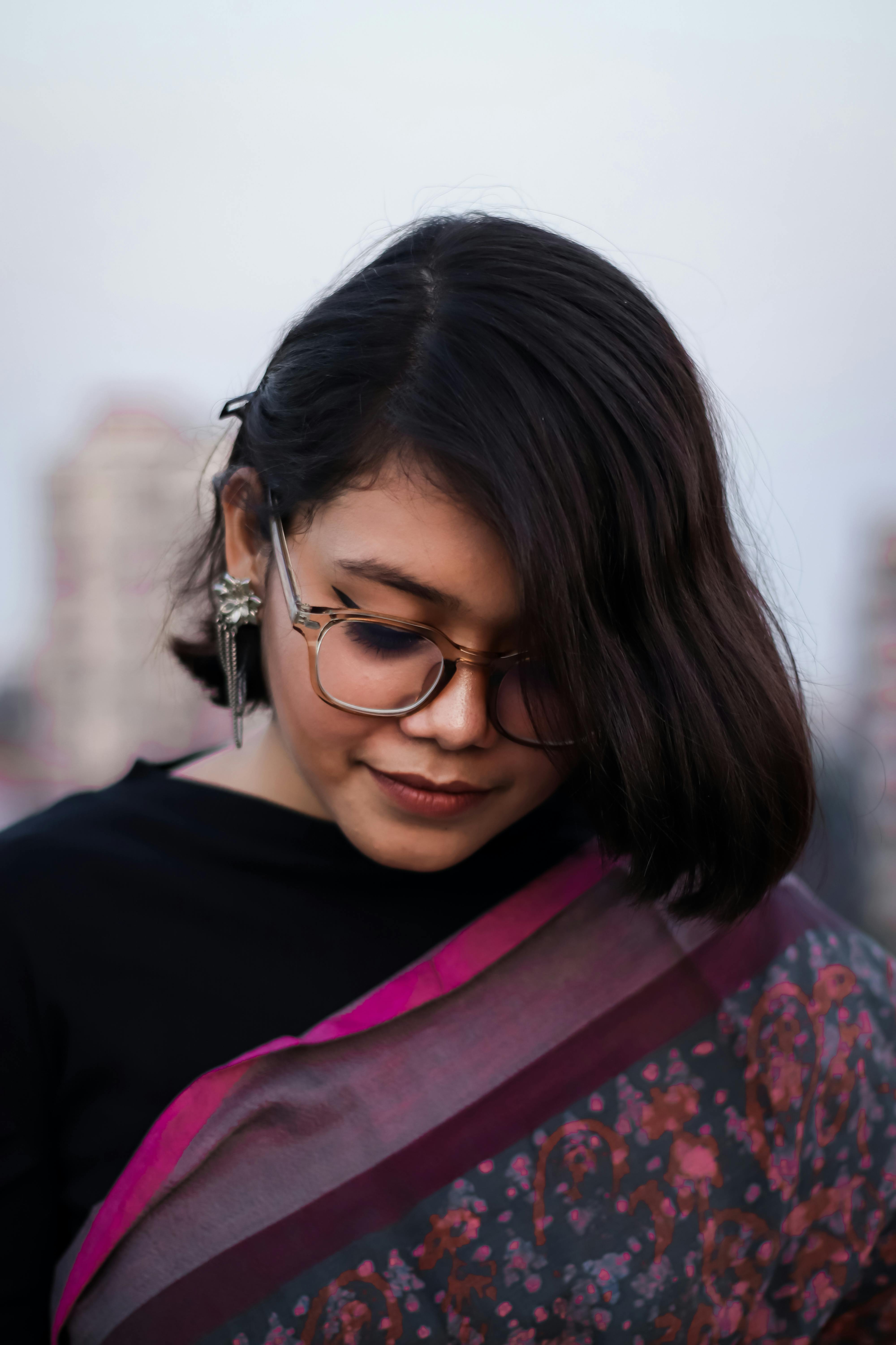 Bengali Girl In Saree Photos, Download The BEST Free Bengali Girl In ...