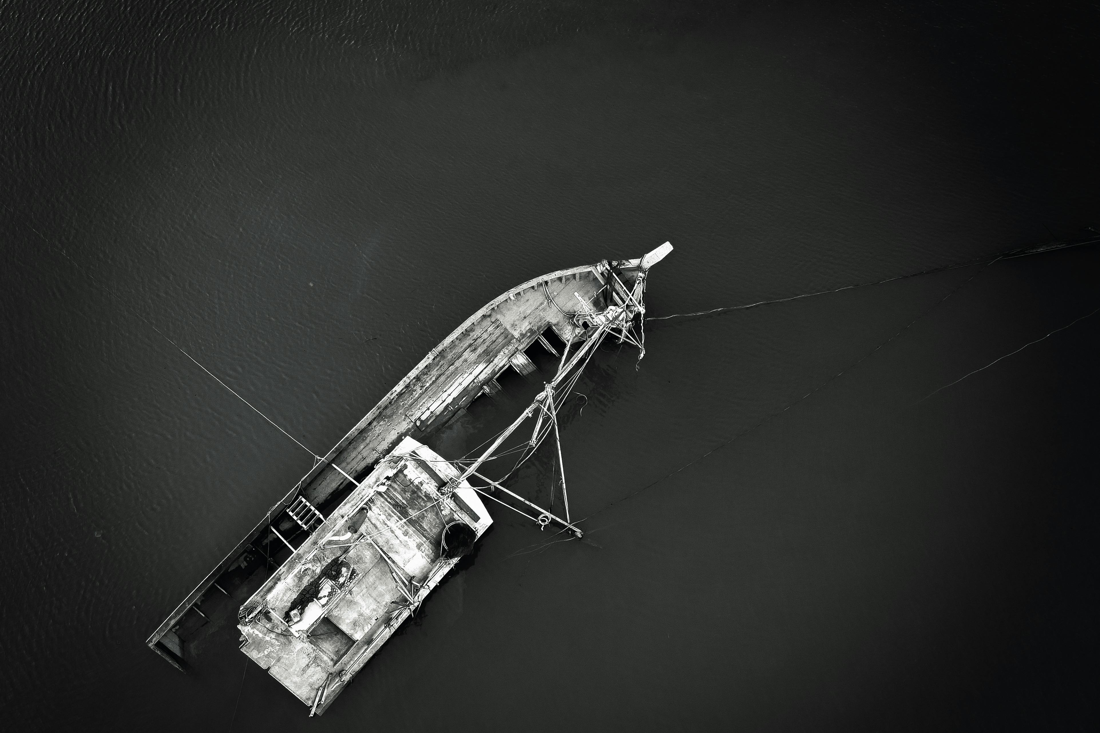 Sinking Photos, Download The BEST Free Sinking Stock Photos & HD Images