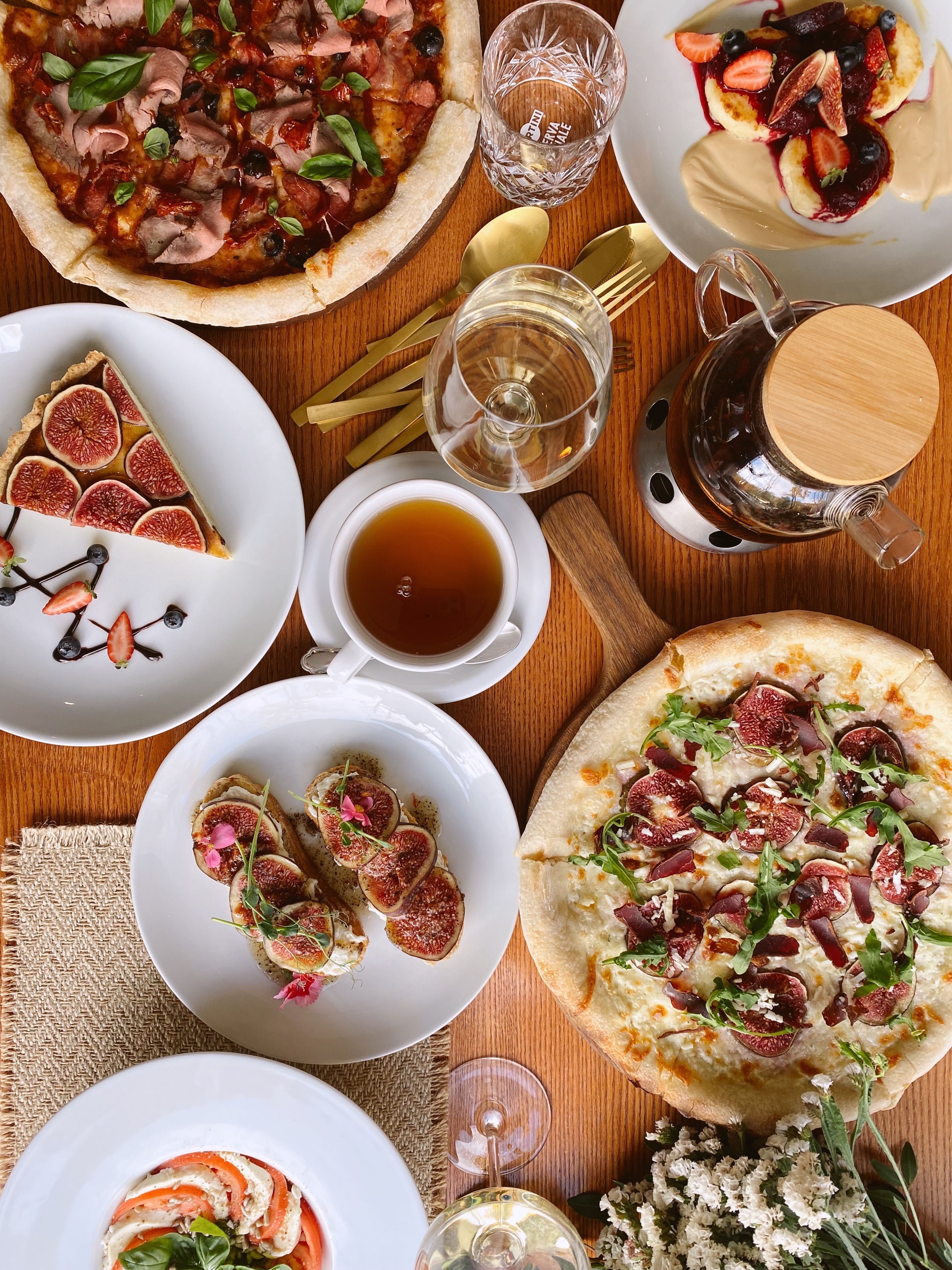 10,000+ Best Meals Photos · 100% Free Download · Pexels Stock Photos