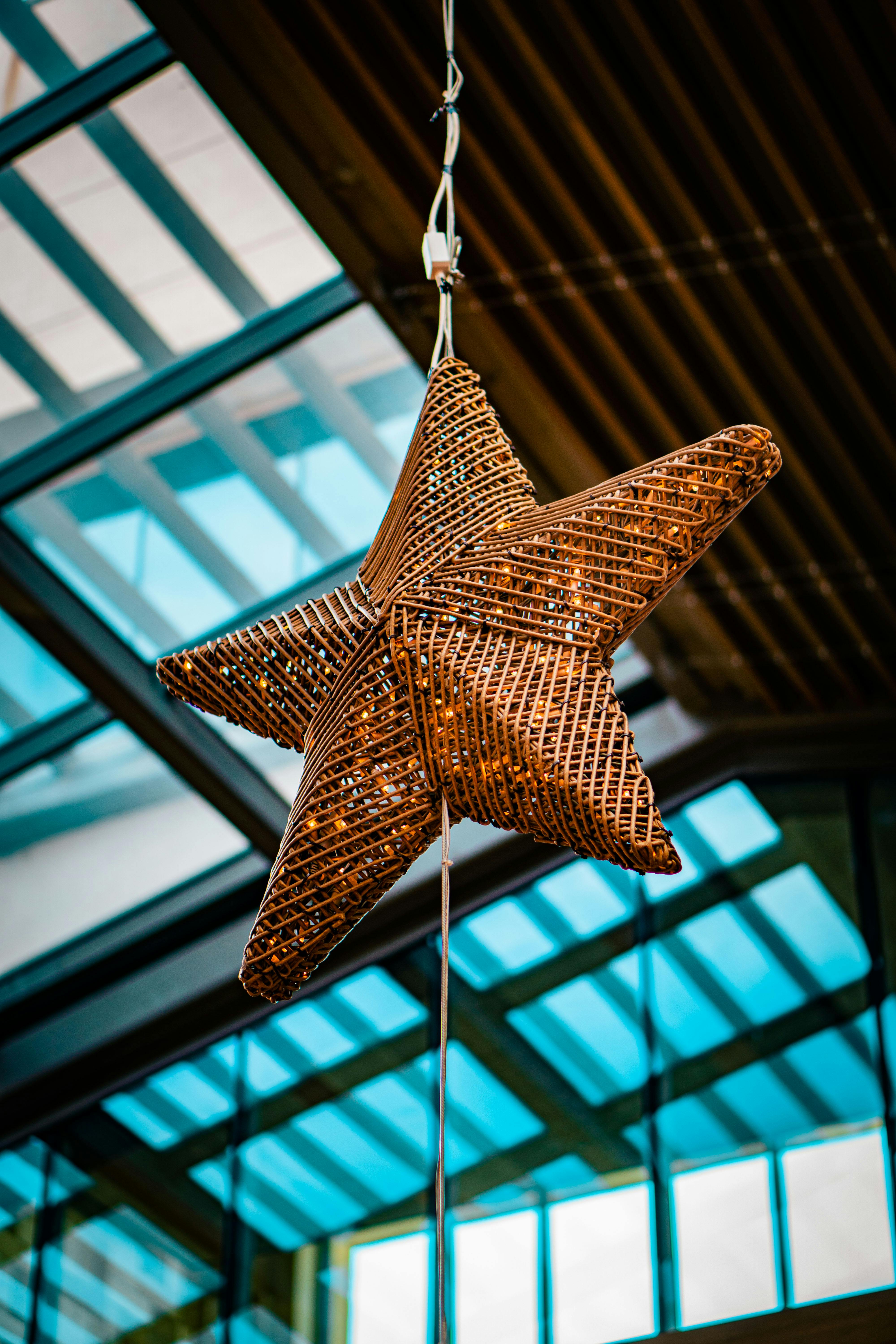 Dangling Object Photos, Download The BEST Free Dangling Object Stock ...