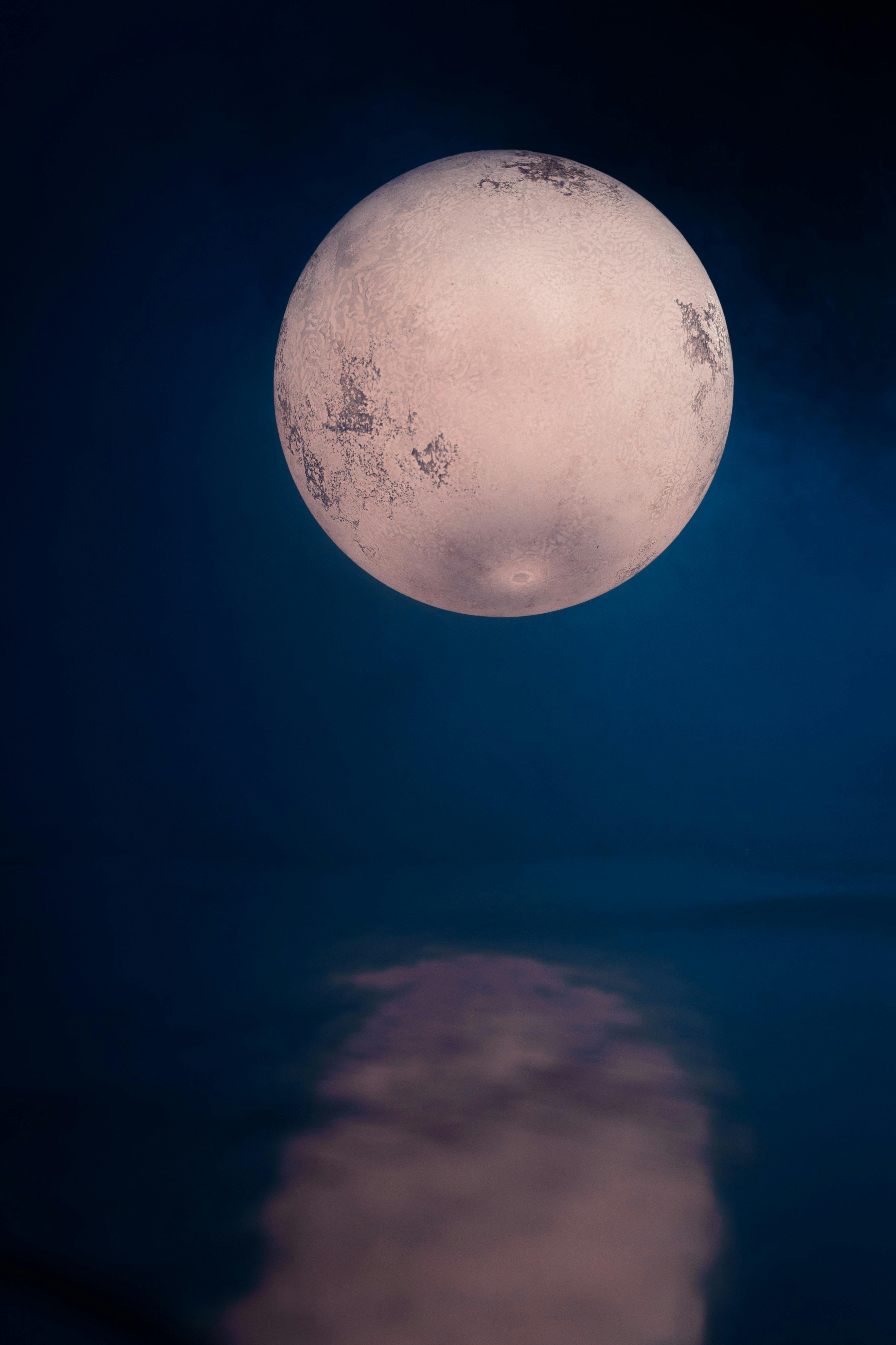Moon over Water · Free Stock Photo