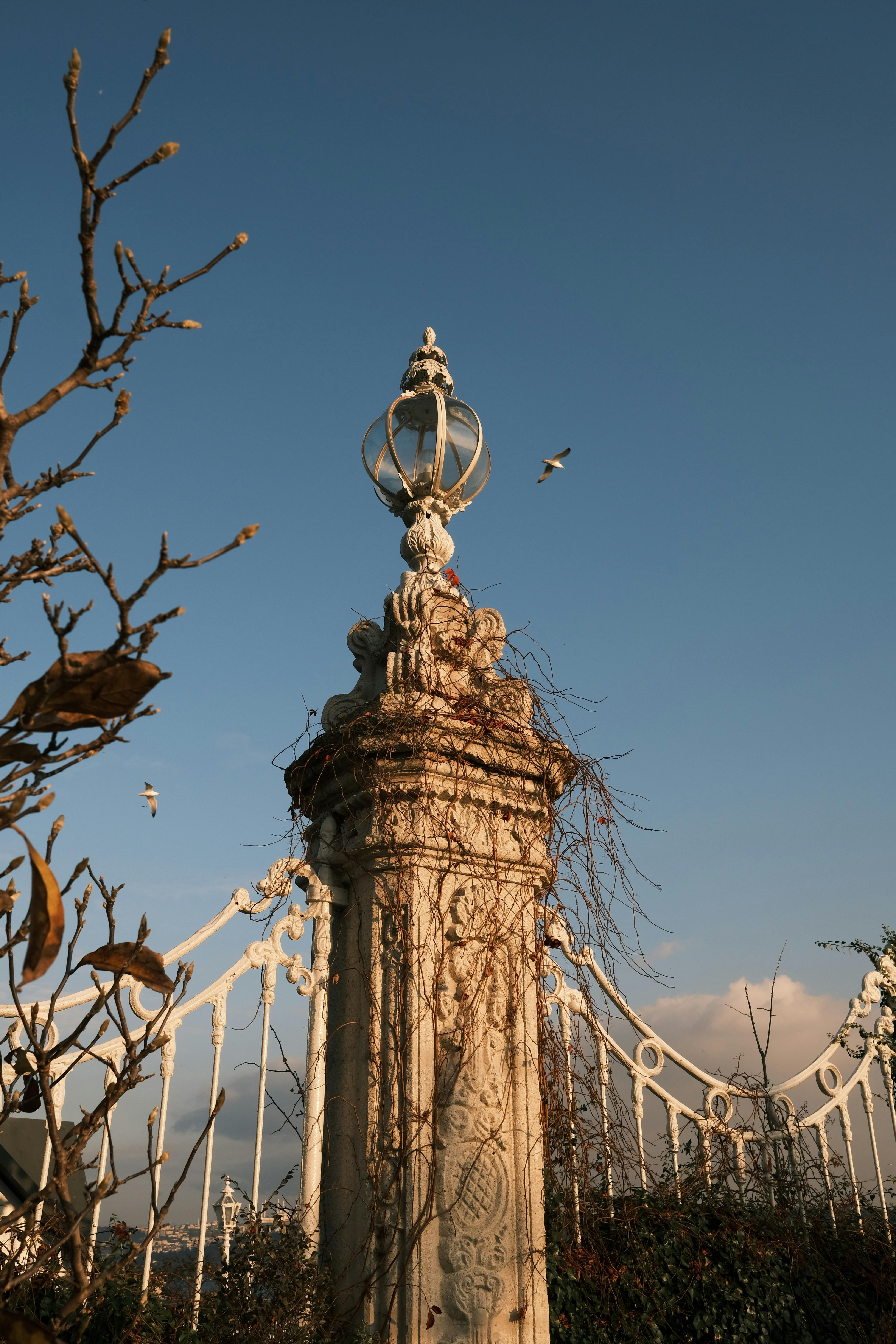 Detailed Stone Column · Free Stock Photo