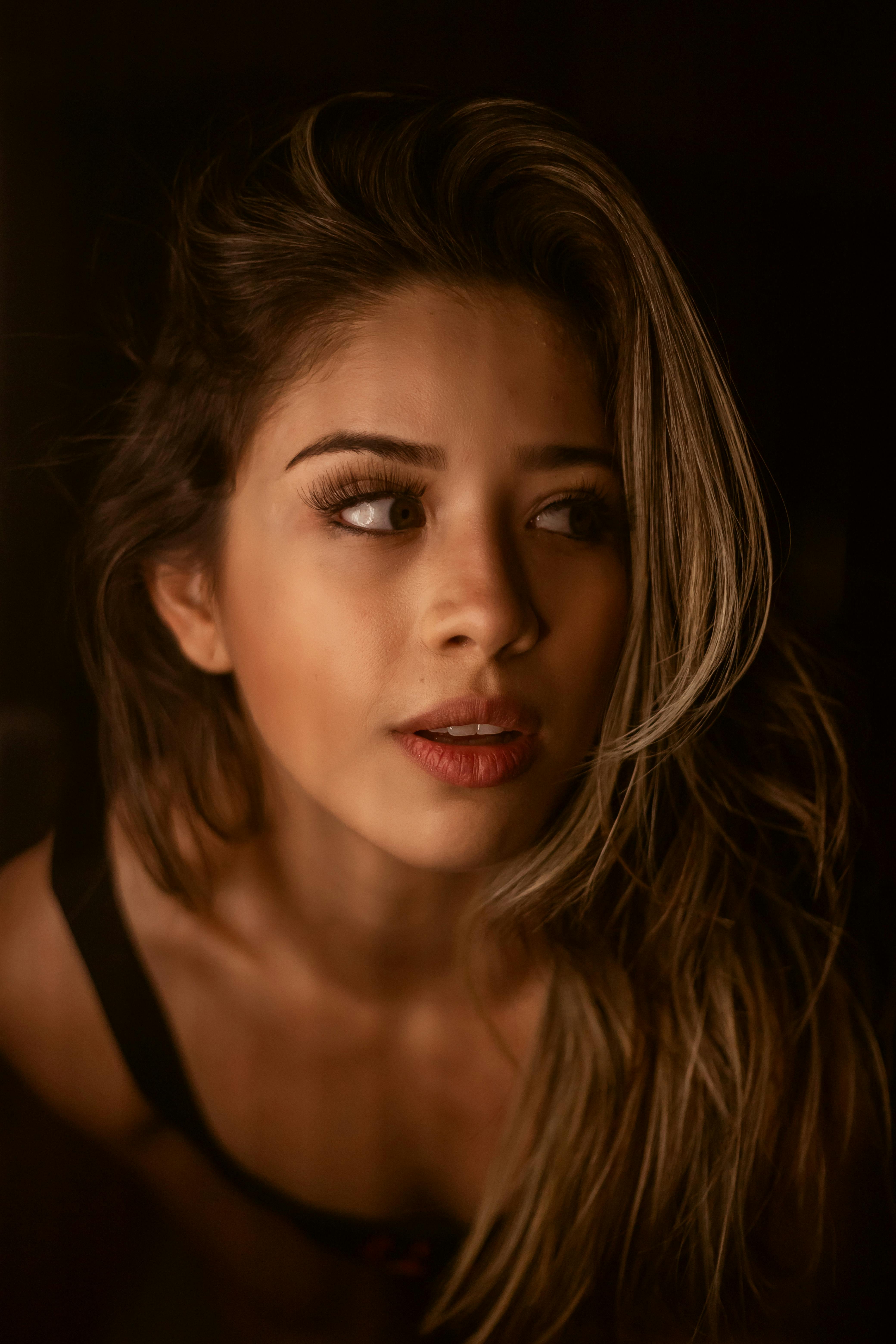 Sideway Face Portrait Photos, Download The BEST Free Sideway Face ...