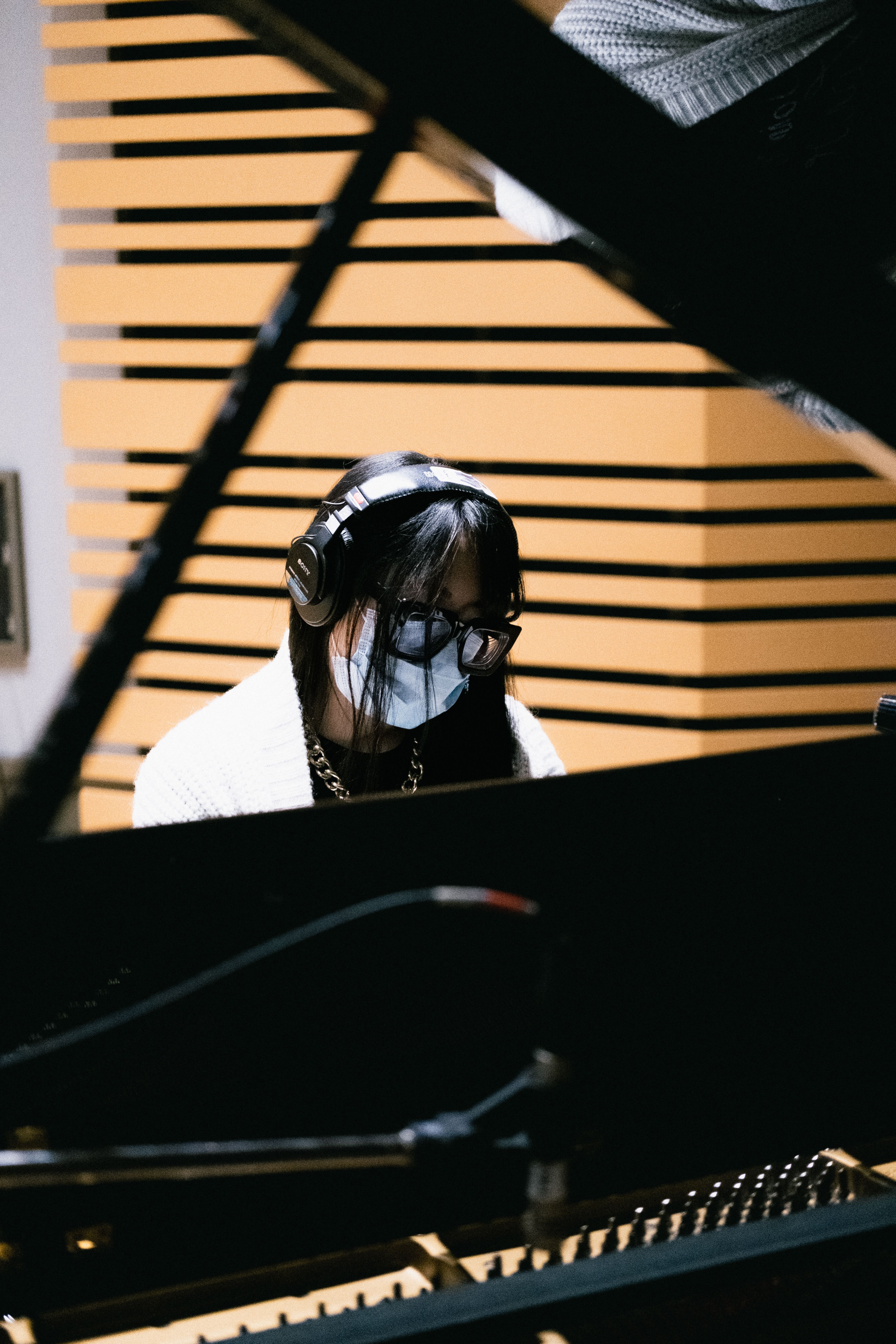 Pianist Playing in Face Mask · Free Stock Photo
