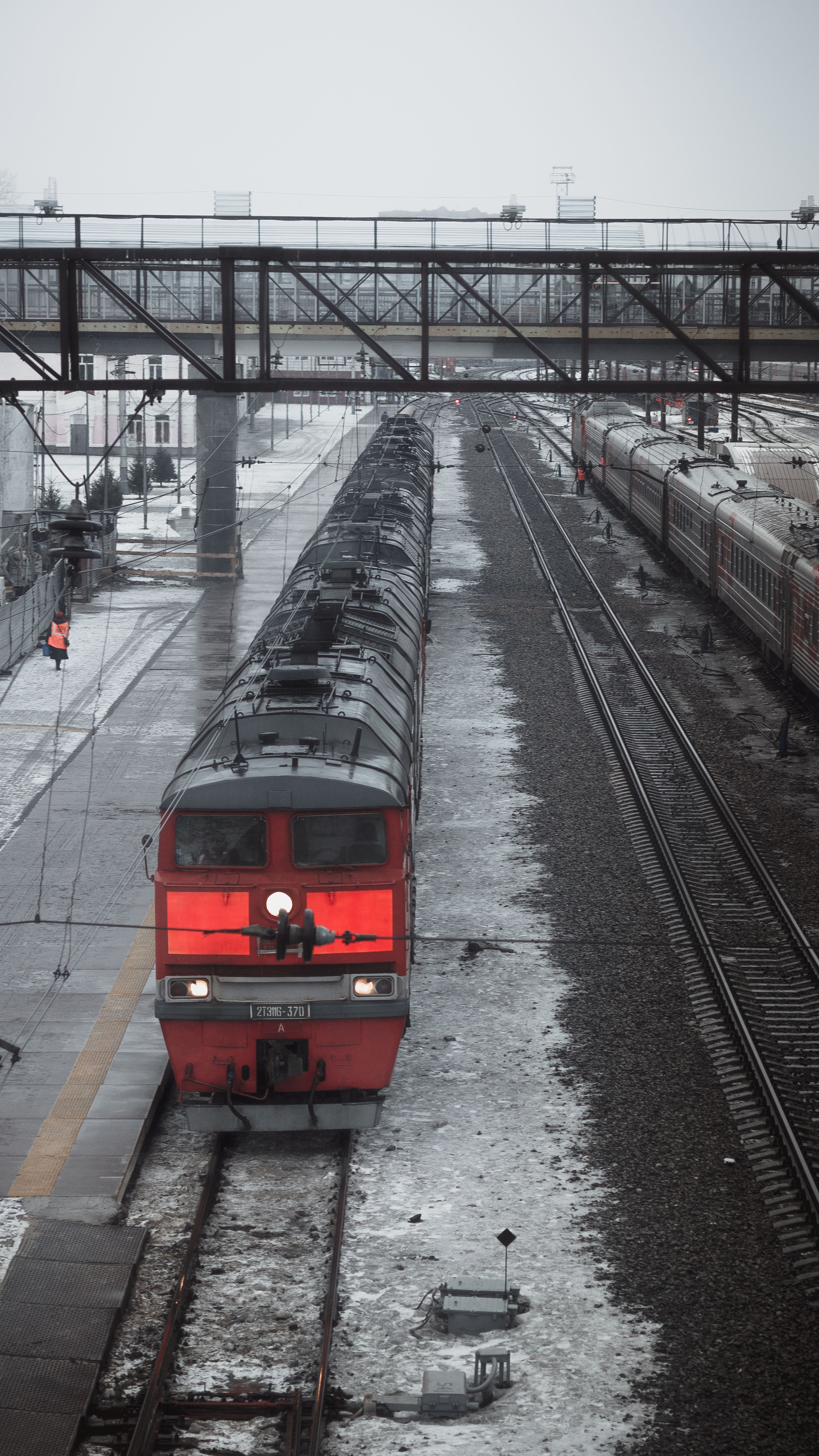 High-Angle Shot of a Train on Railway · Free Stock Photo