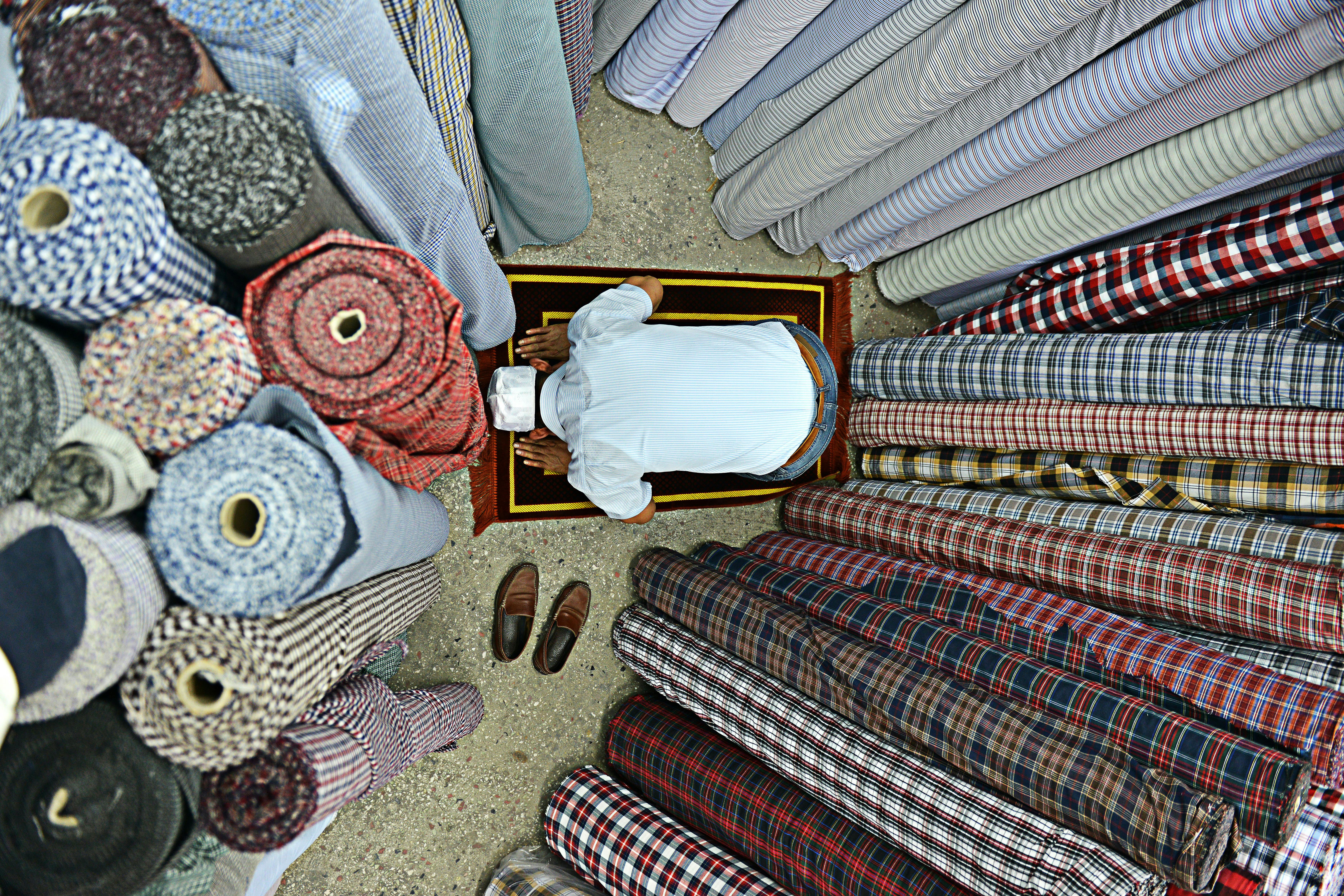 Islamic Store Photos, Download The BEST Free Islamic Store Stock Photos ...