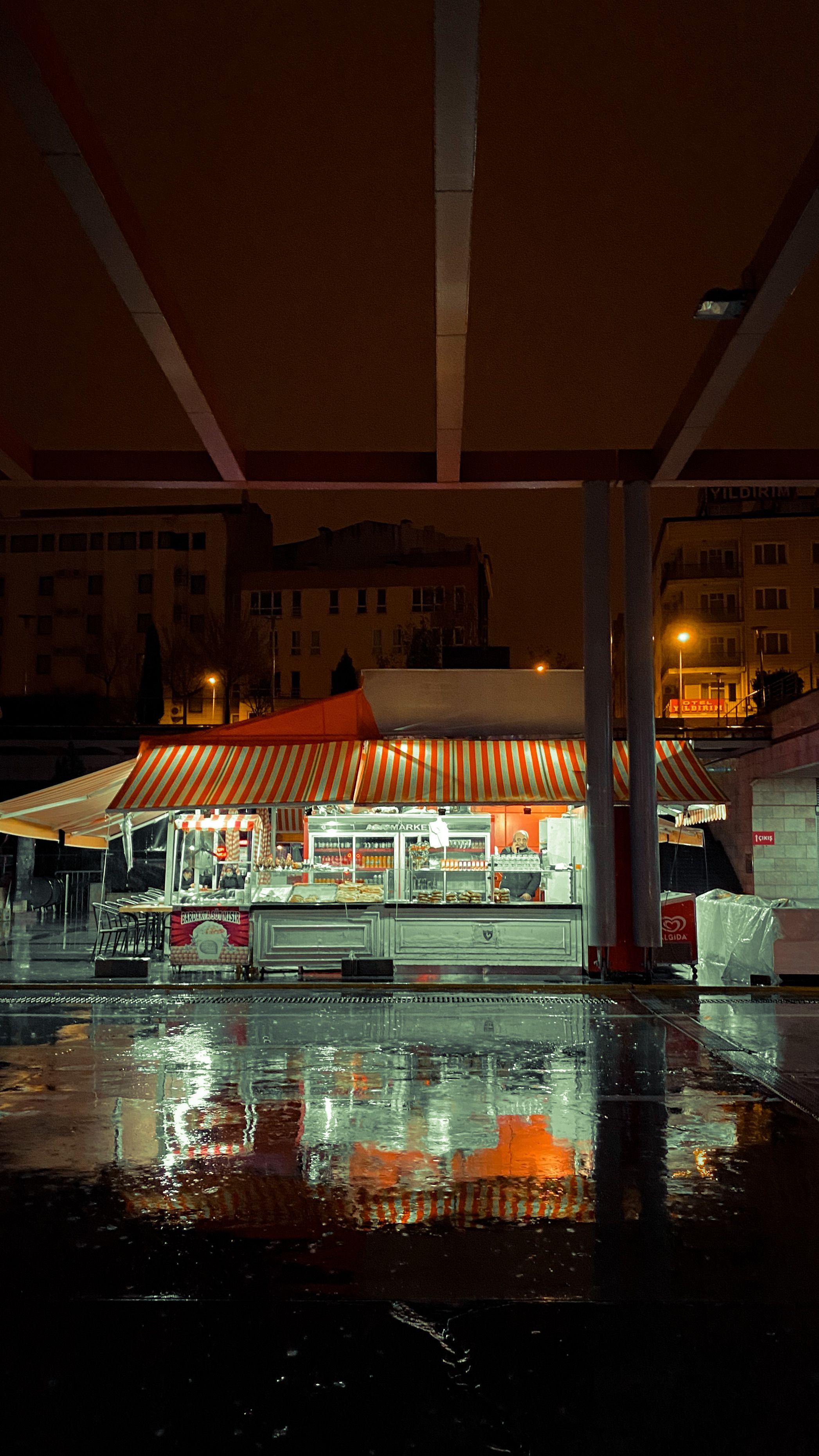 Night Town Photos, Download The BEST Free Night Town Stock Photos & HD ...