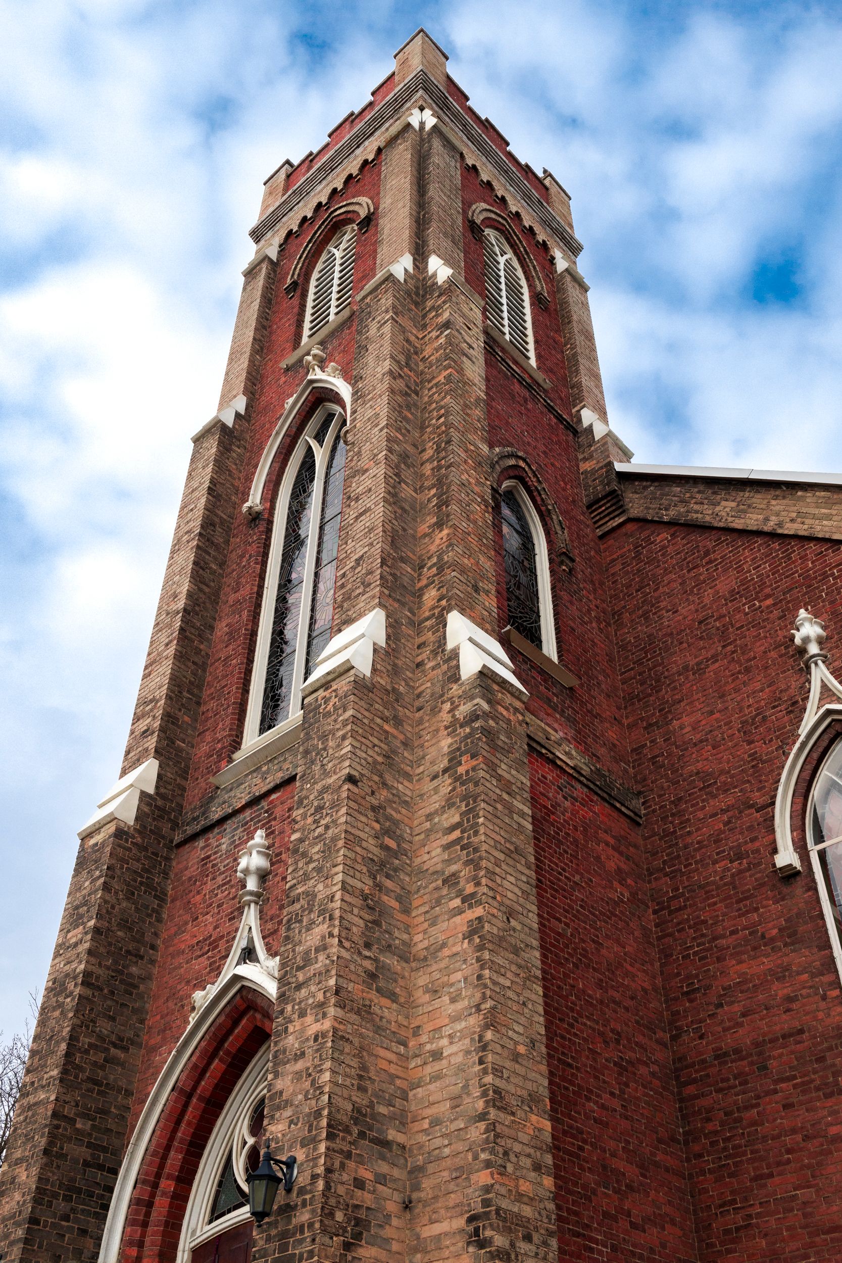 Crucified Jesus Christ in Church · Free Stock Photo