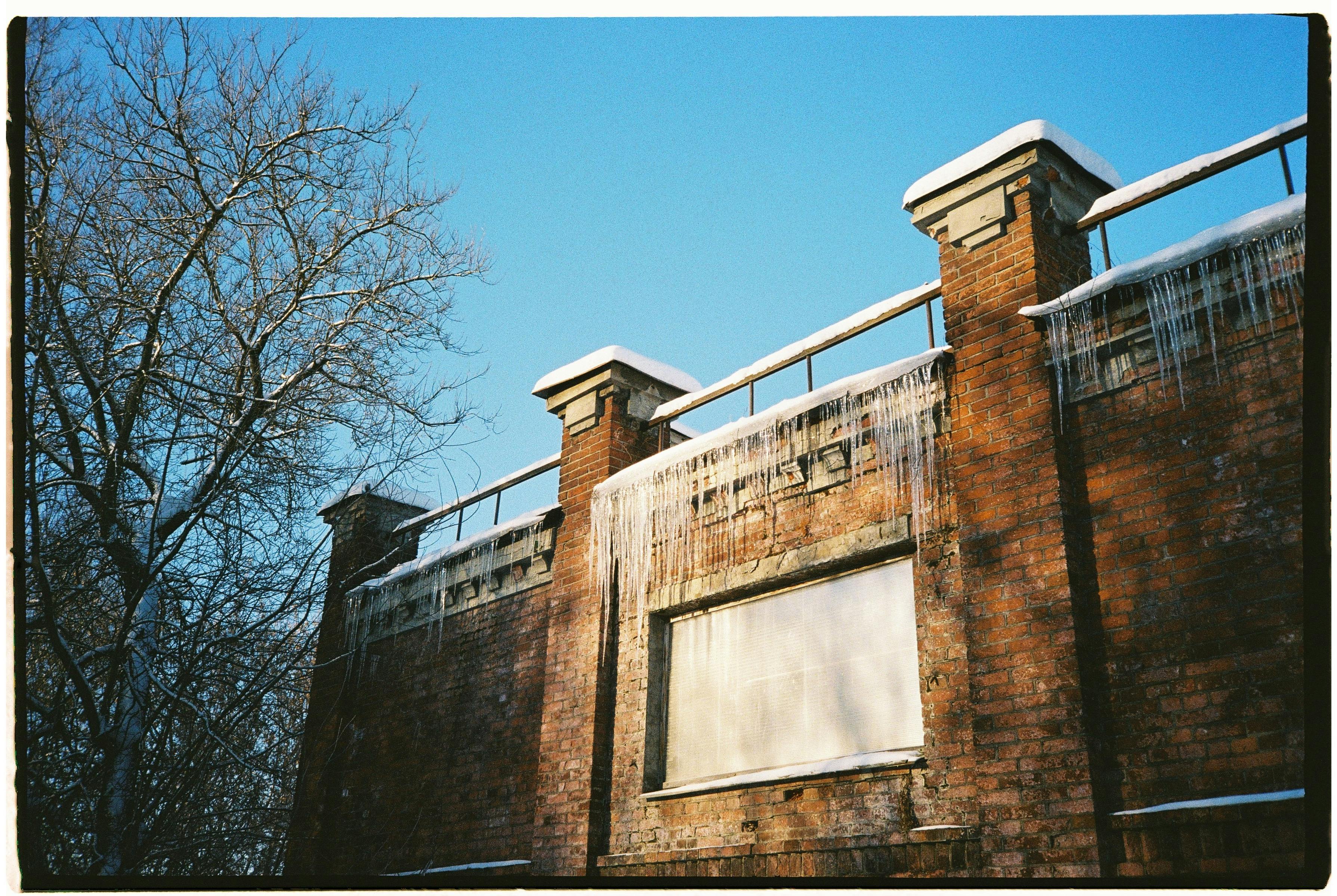 A Brown Brick Building · Free Stock Photo