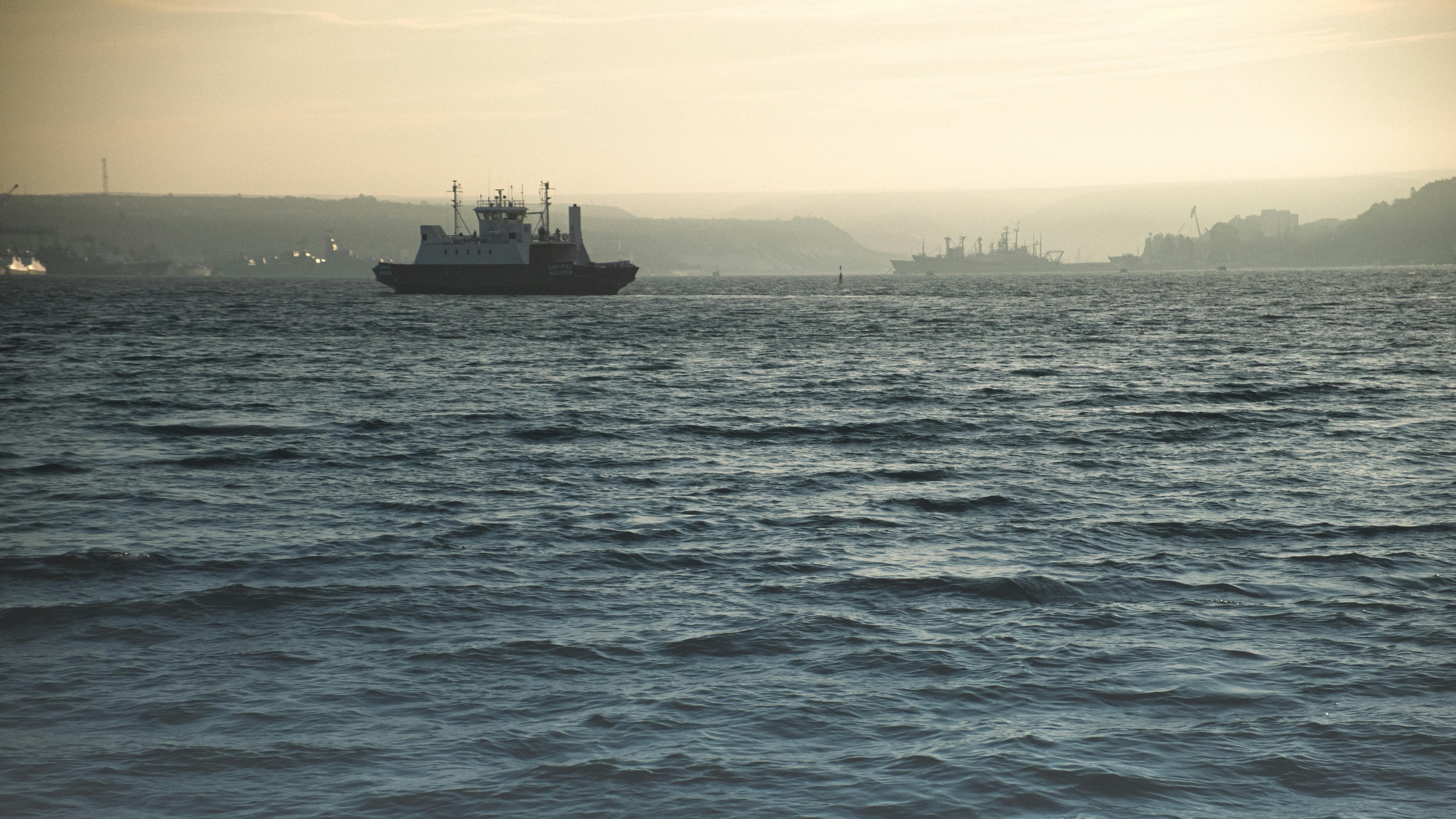 A Ship Sailing on the Sea · Free Stock Photo