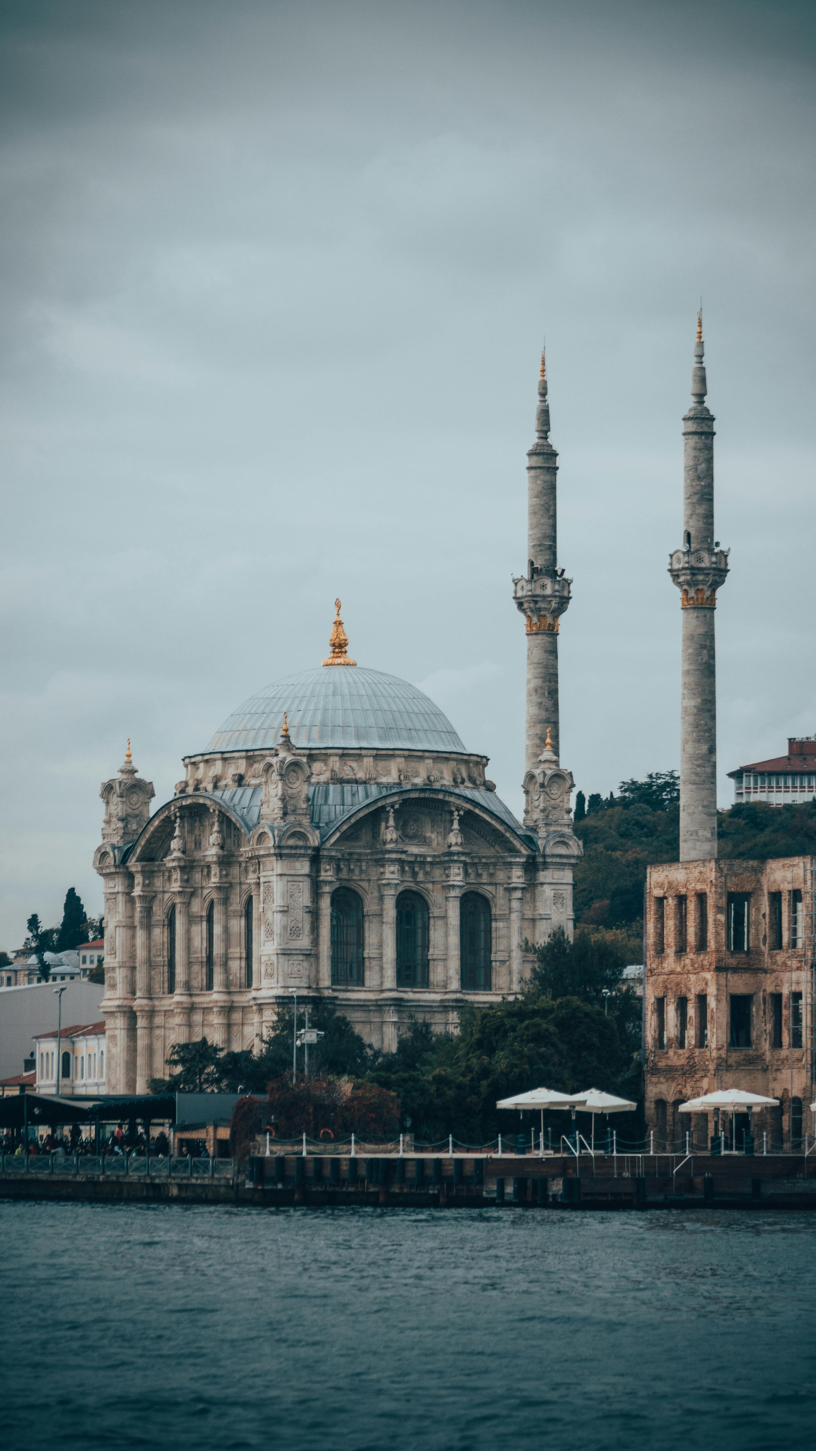 The Grand Mecidiye Mosque in Turkey · Free Stock Photo