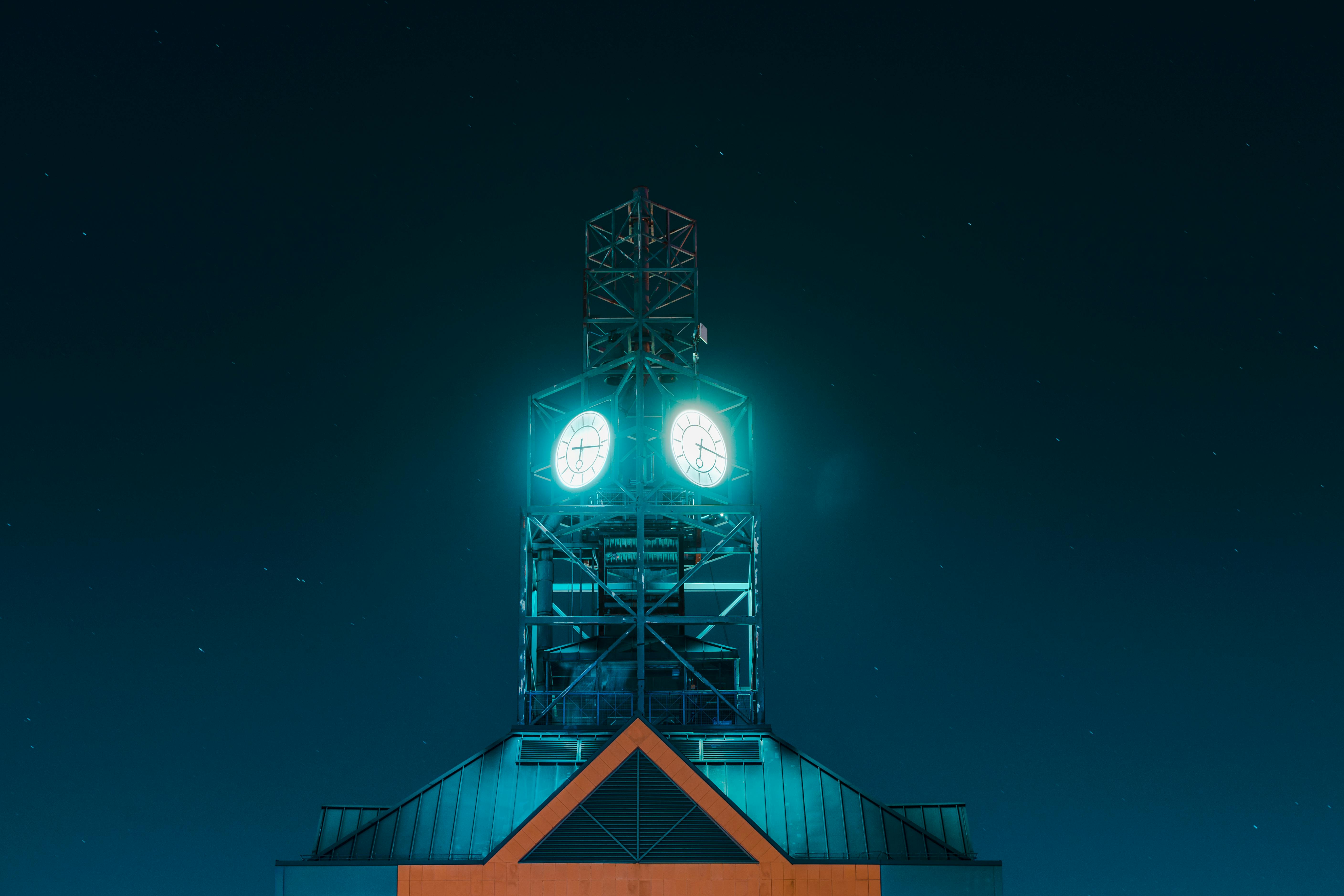 Building At Night Photos, Download The BEST Free Building At Night ...