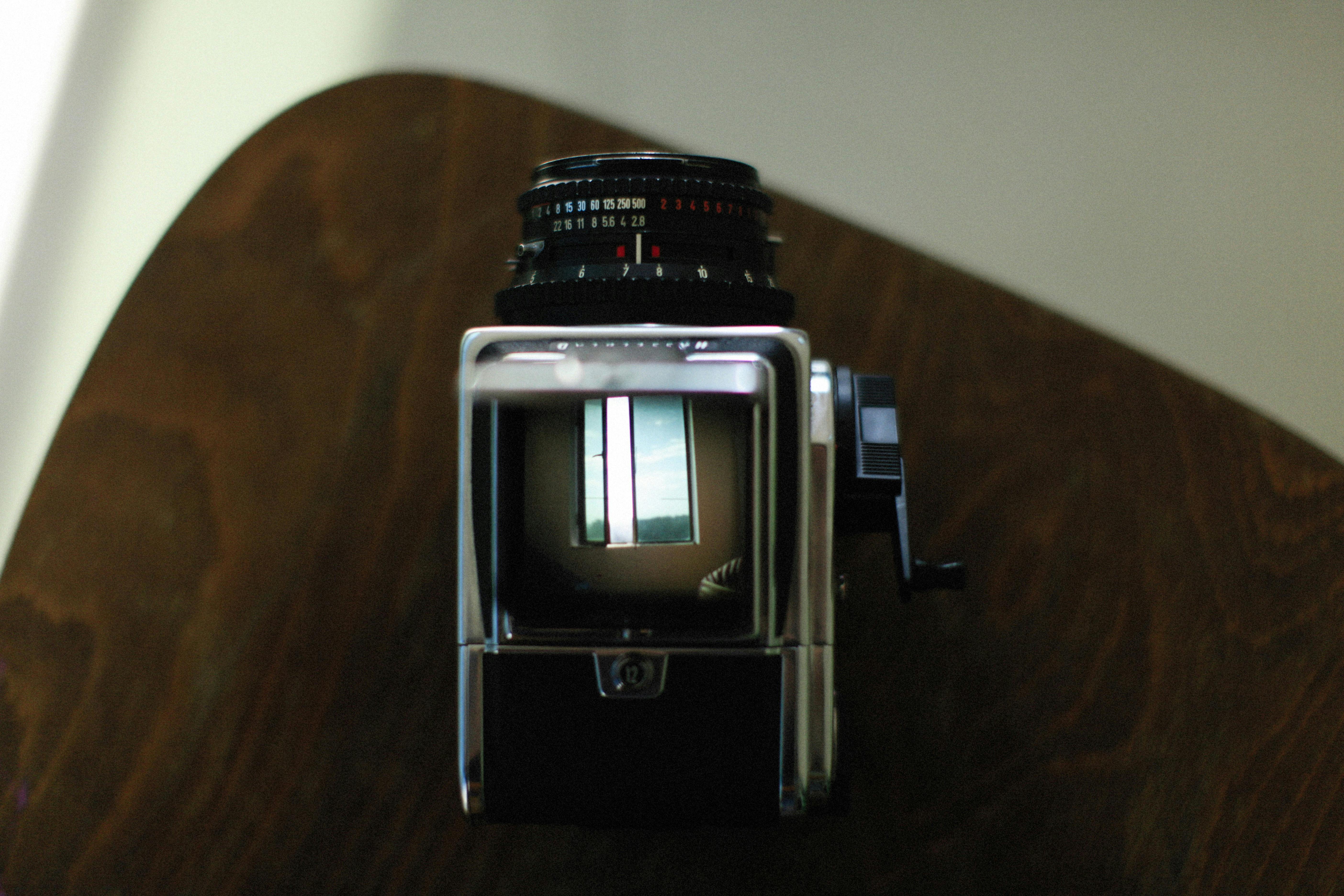 A Close-Up Shot of a Camera Lens · Free Stock Photo