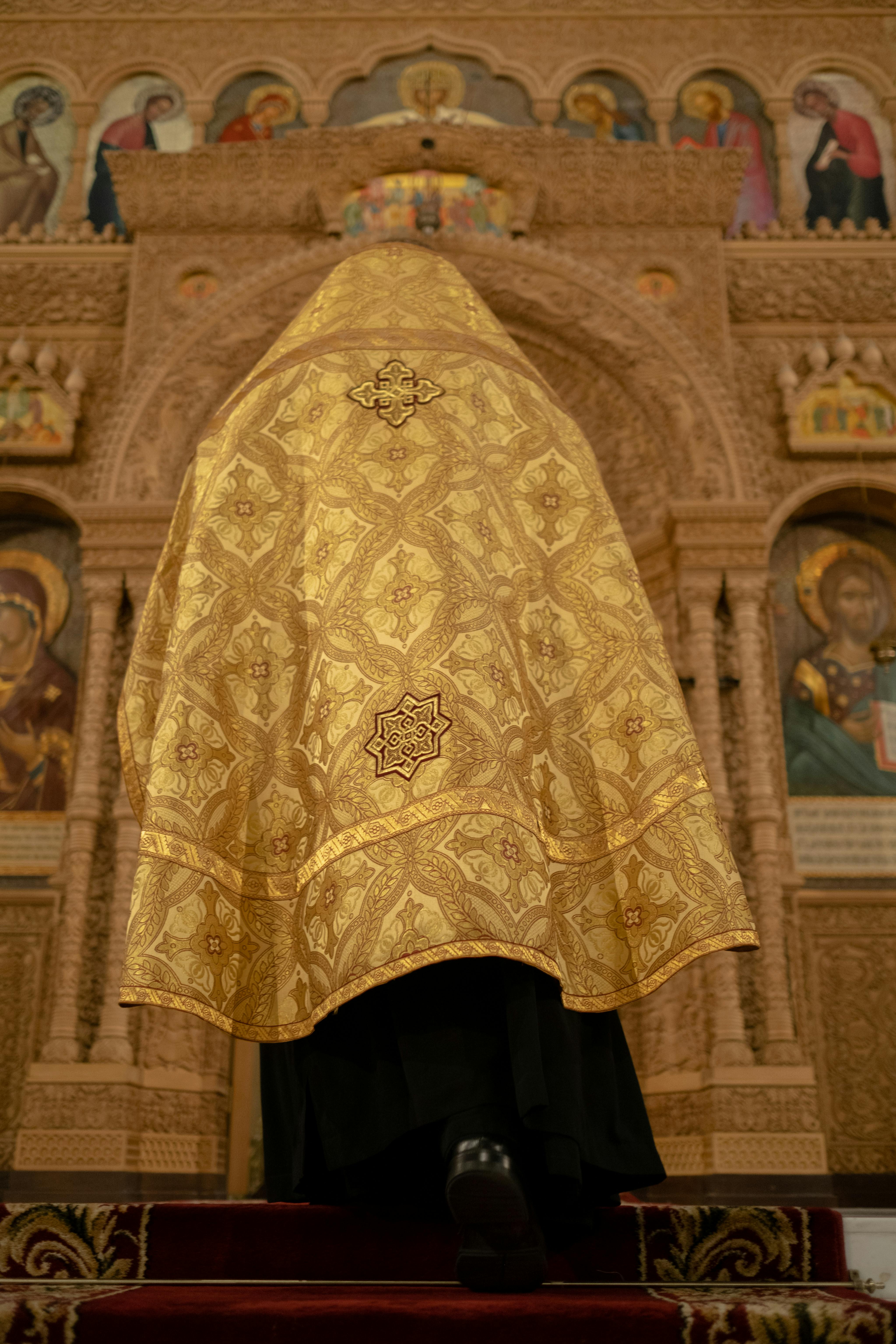 Backview of a Priest · Free Stock Photo