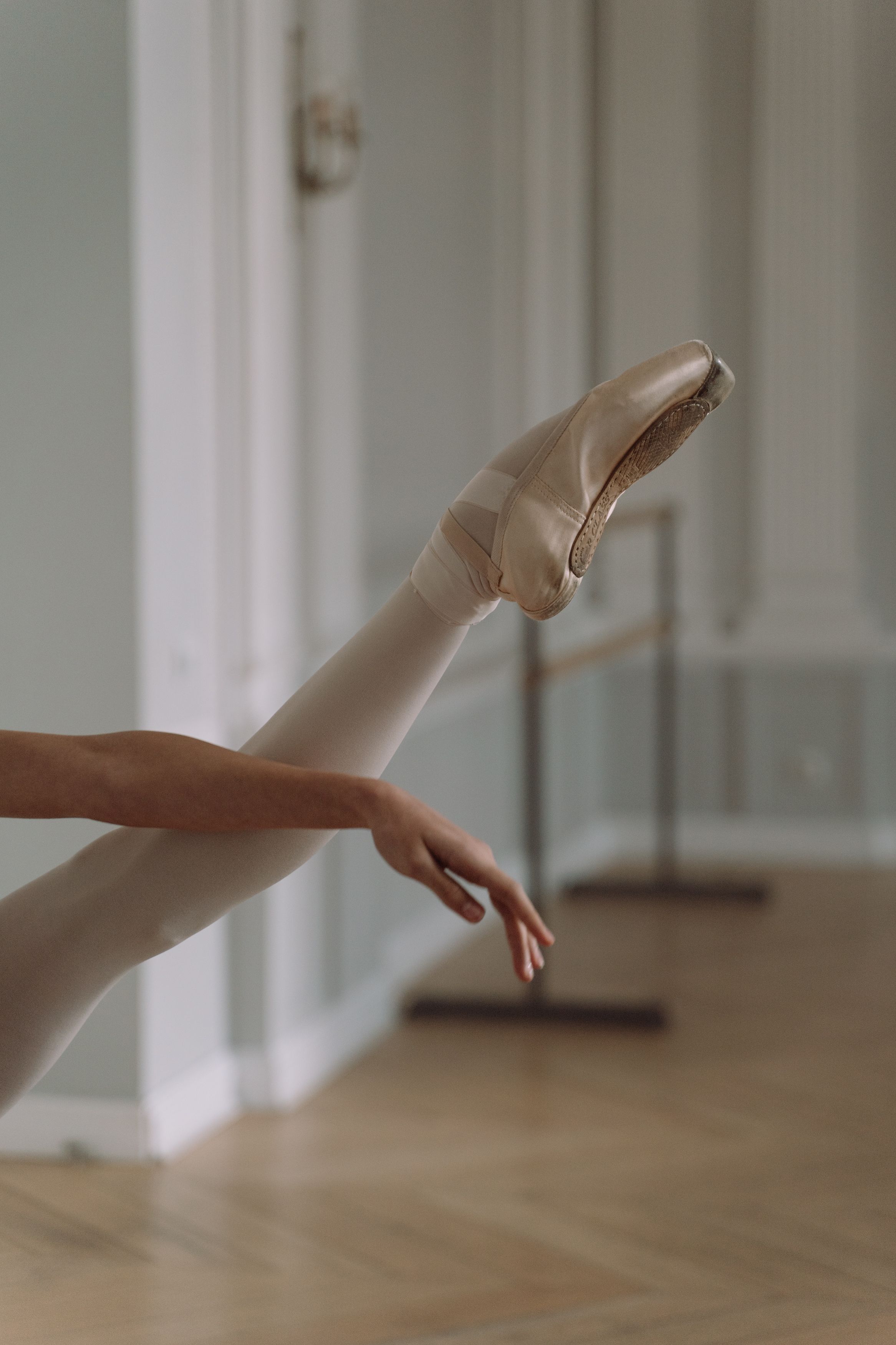 Ballet Shoes Photos, Download The BEST Free Ballet Shoes Stock Photos ...