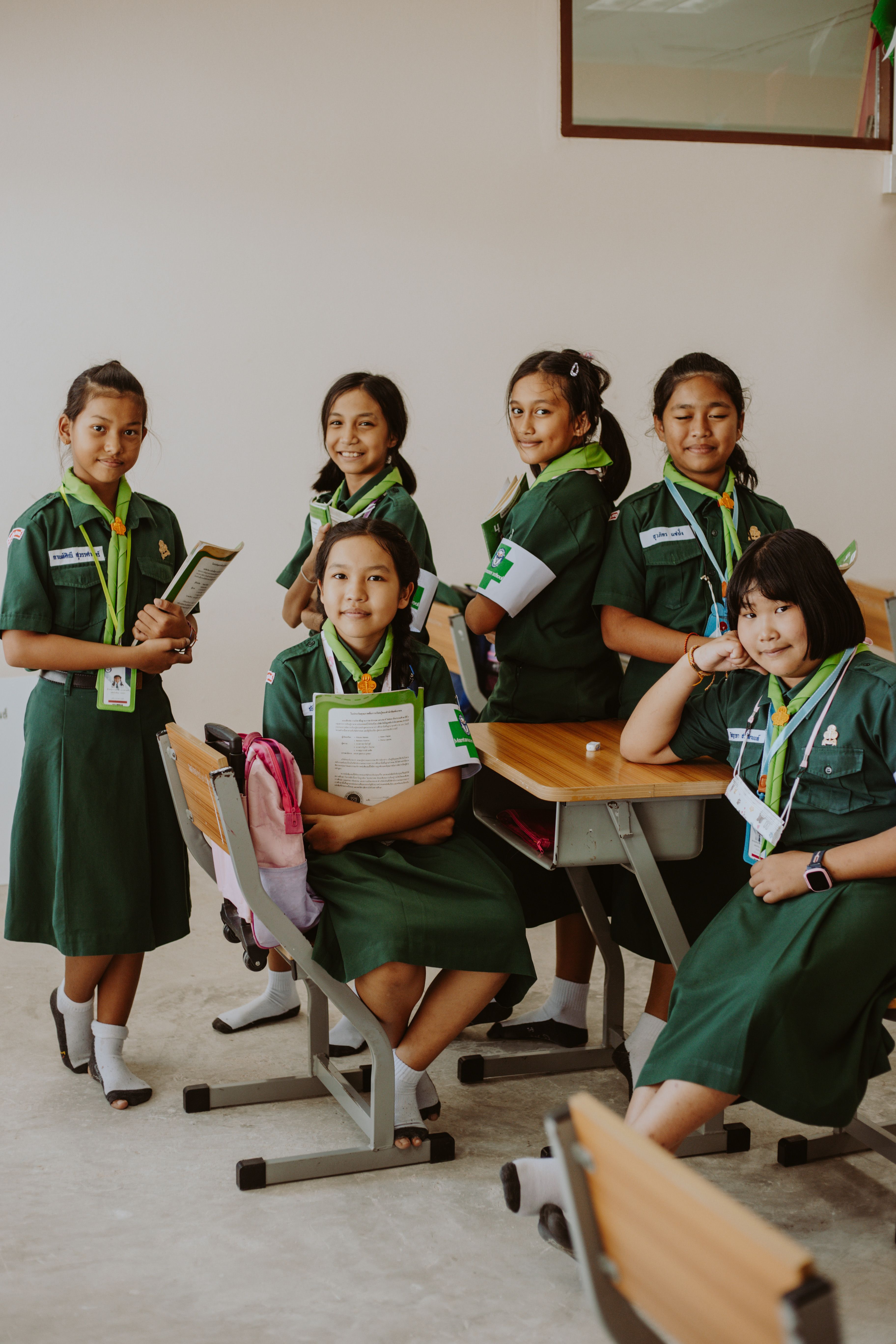 Students in Green Uniform · Free Stock Photo