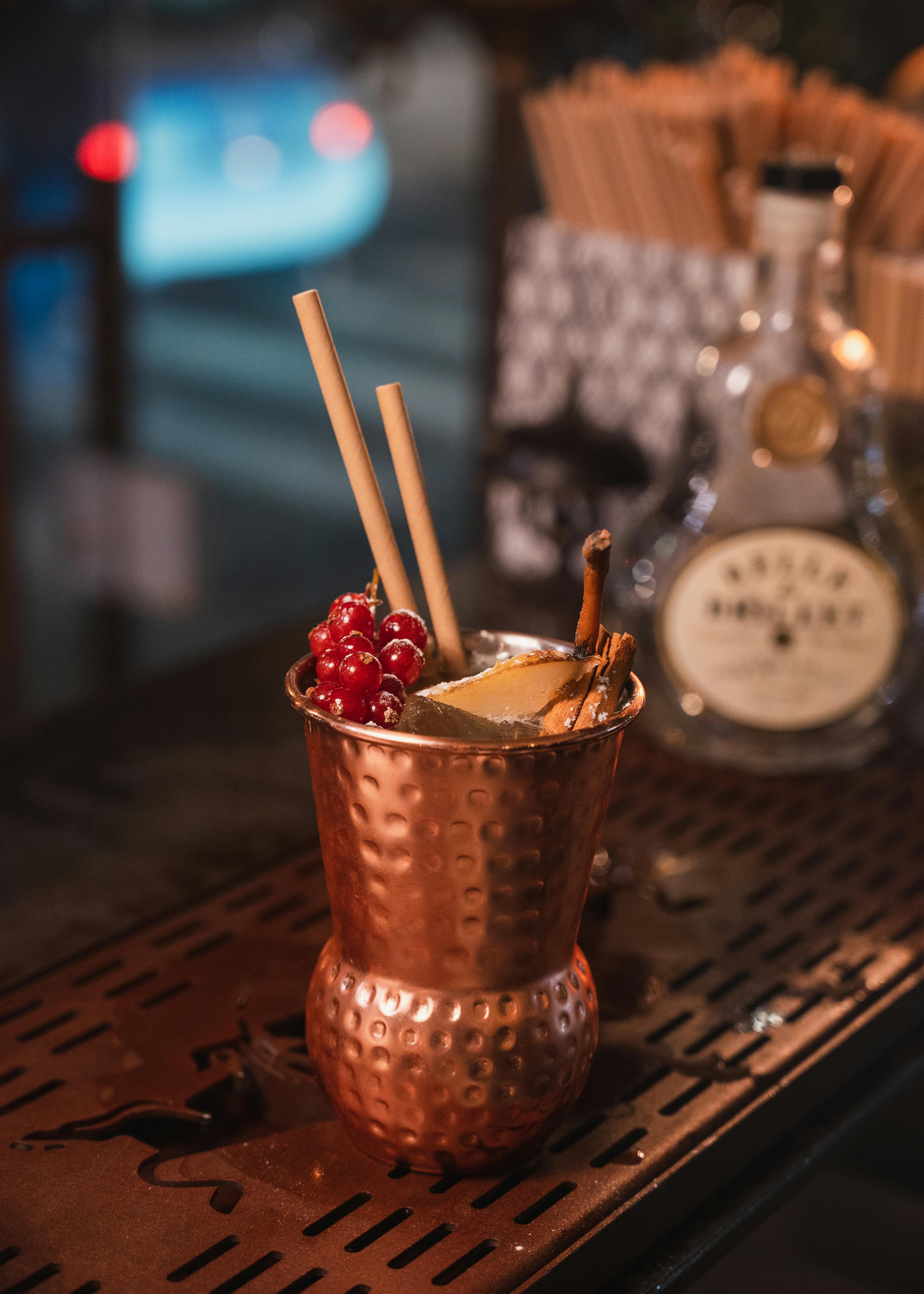 Close-Up Shot of a Cup of Cocktail · Free Stock Photo