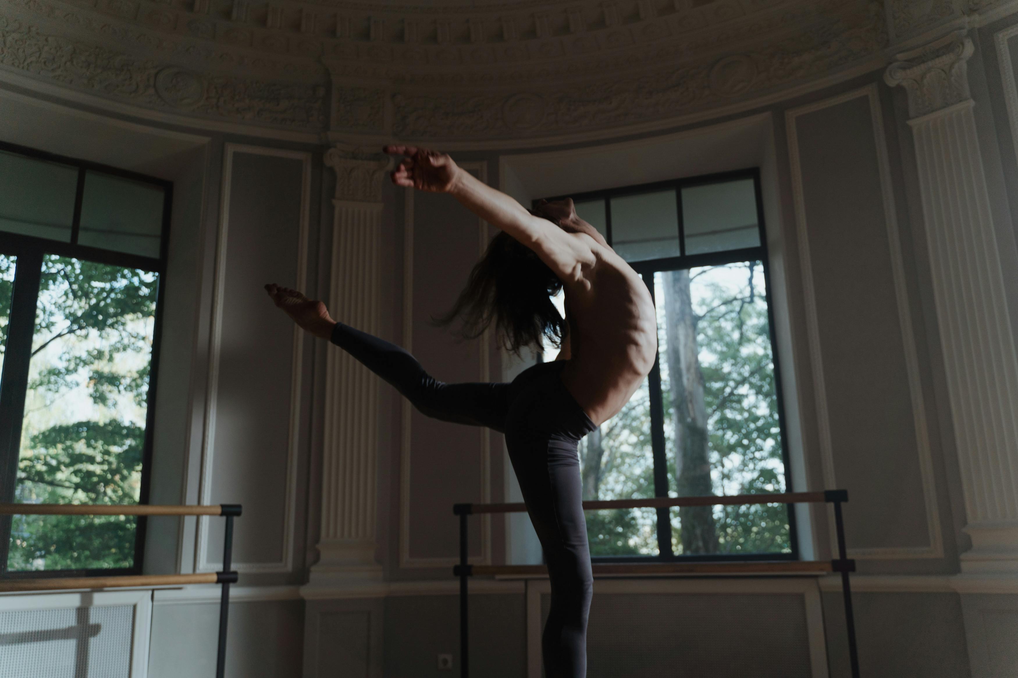 Man Jumping High While Posing · Free Stock Photo