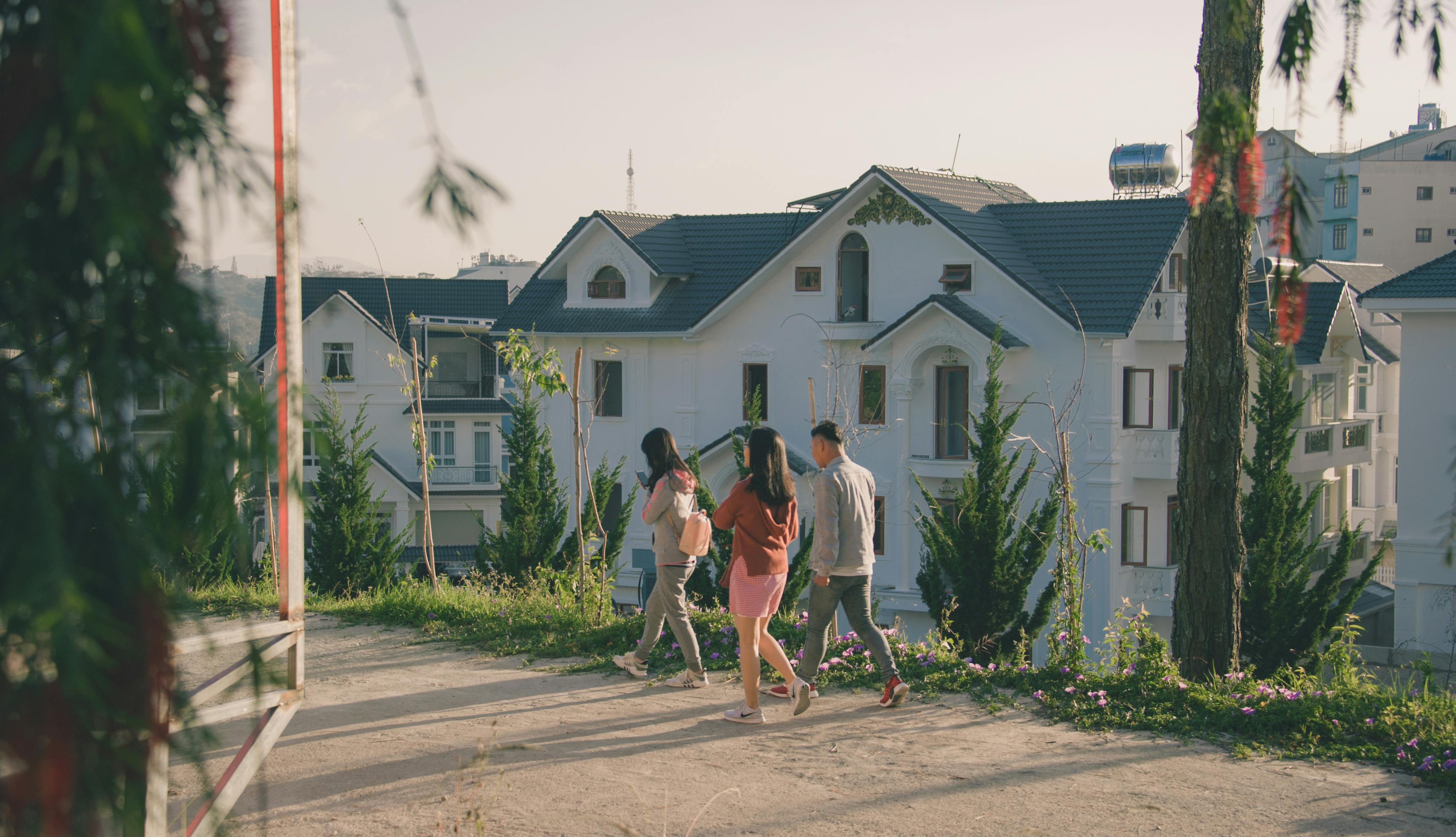 People Gathering Outside Dome Building · Free Stock Photo