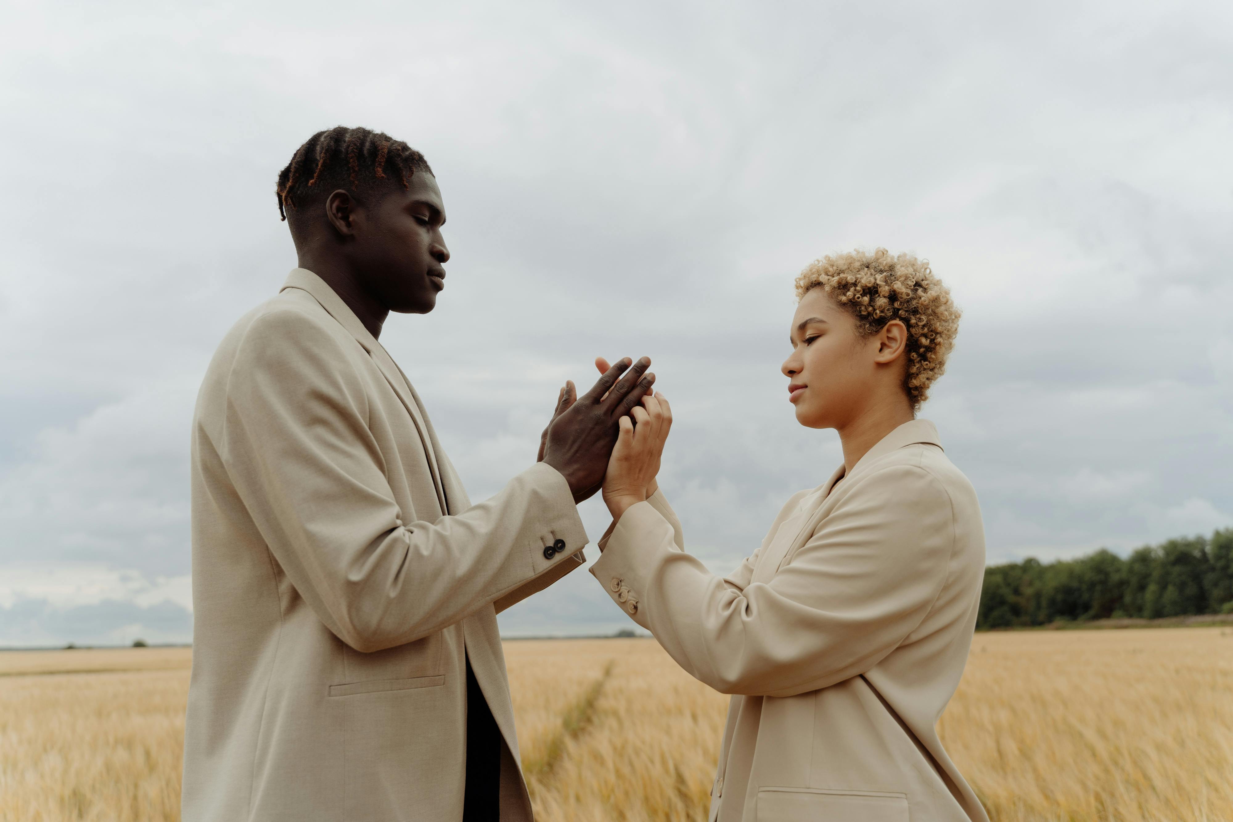 Overlapping Hands Photos, Download The BEST Free Overlapping Hands ...