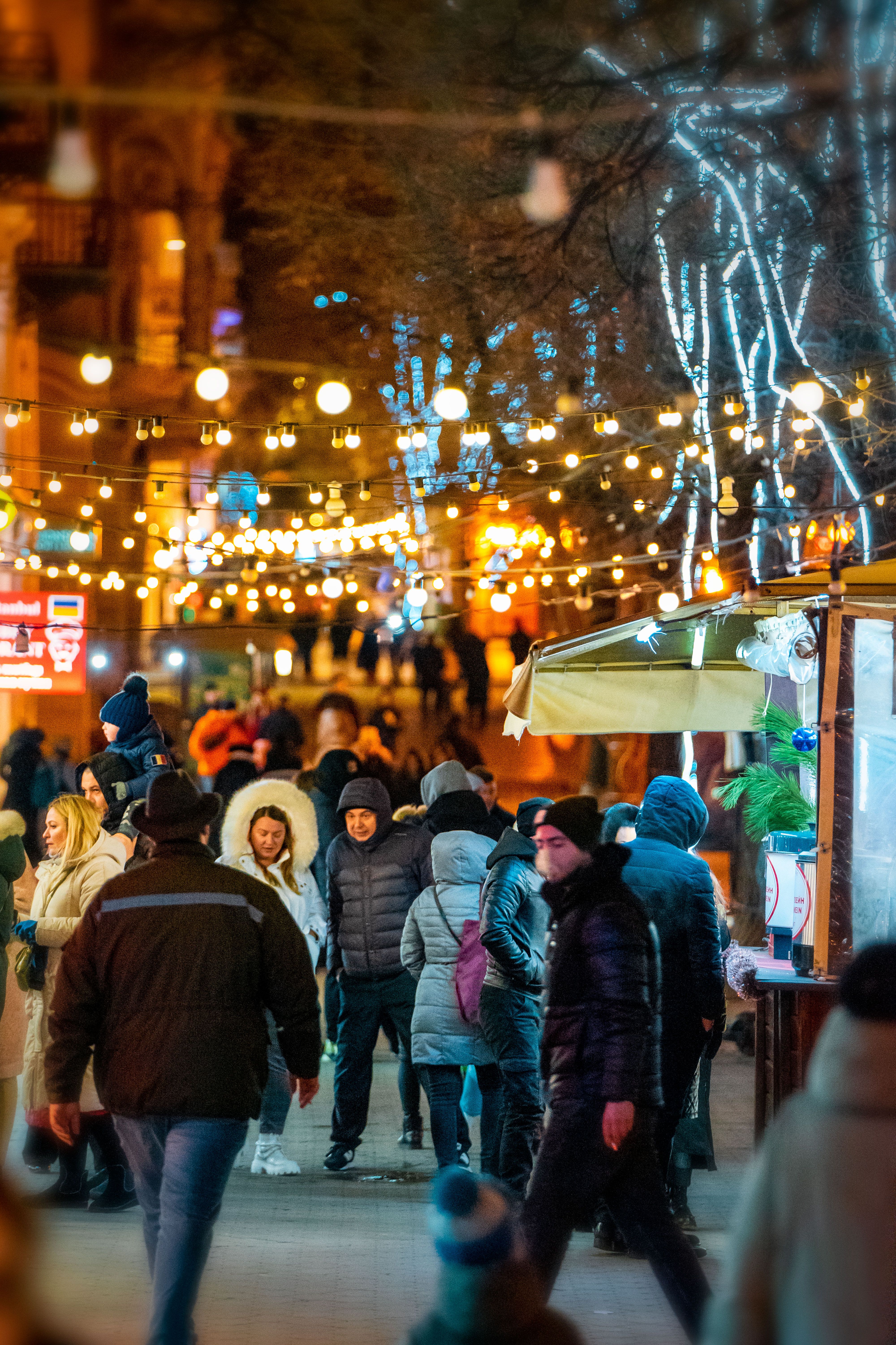 Christmas Market at Night · Free Stock Photo
