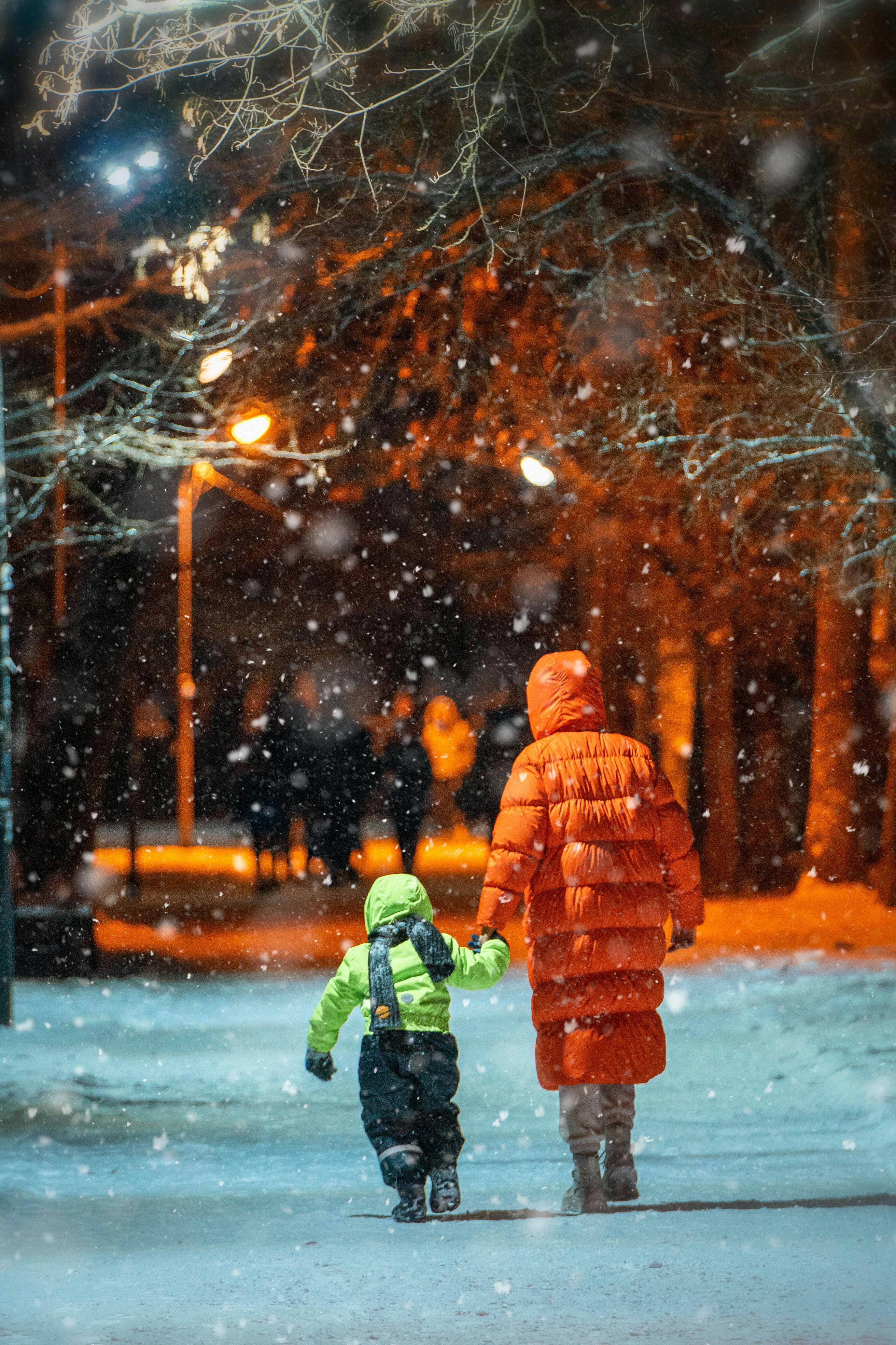 People Walking on Sidewalks · Free Stock Photo