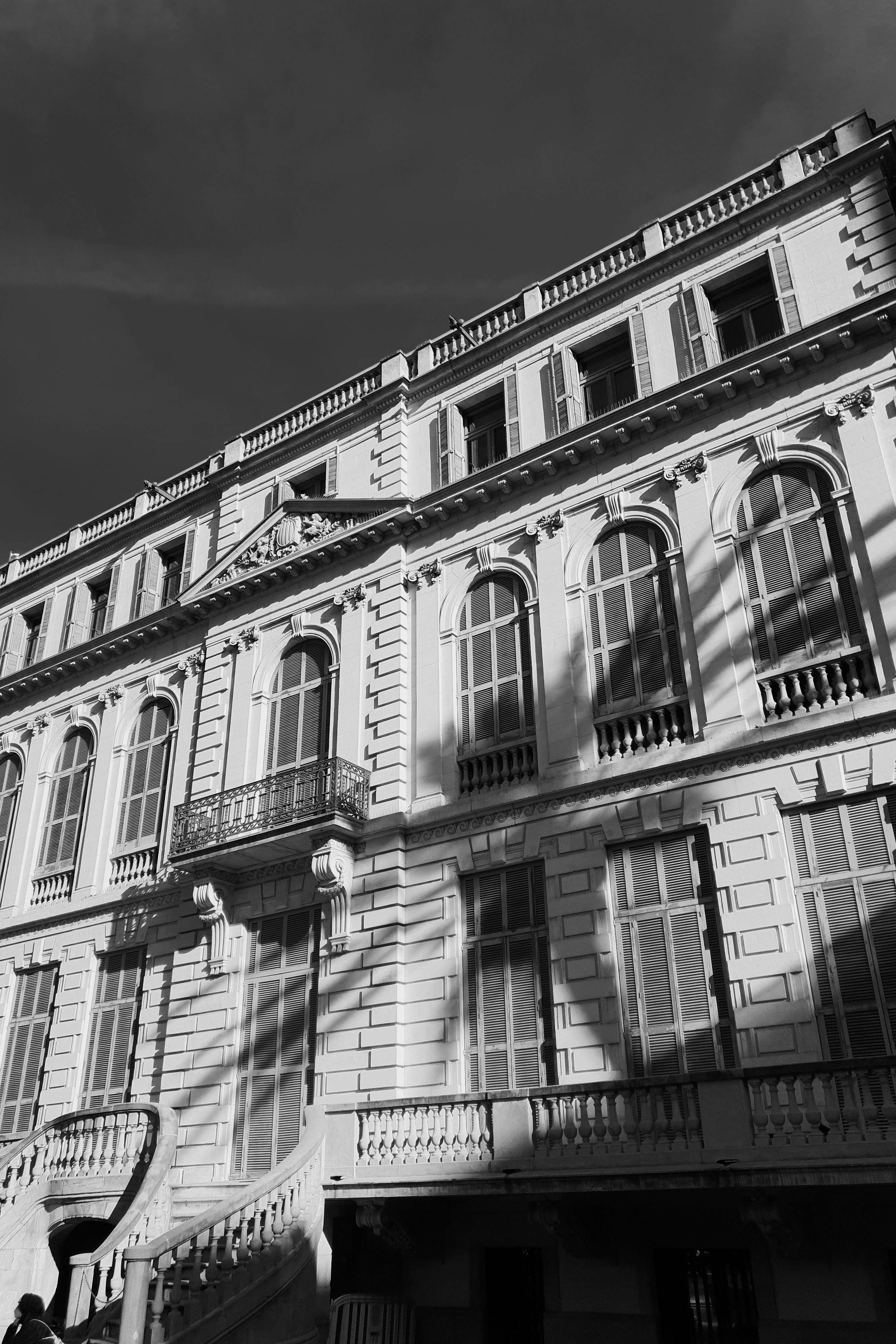 Grayscale Photo of a Building · Free Stock Photo