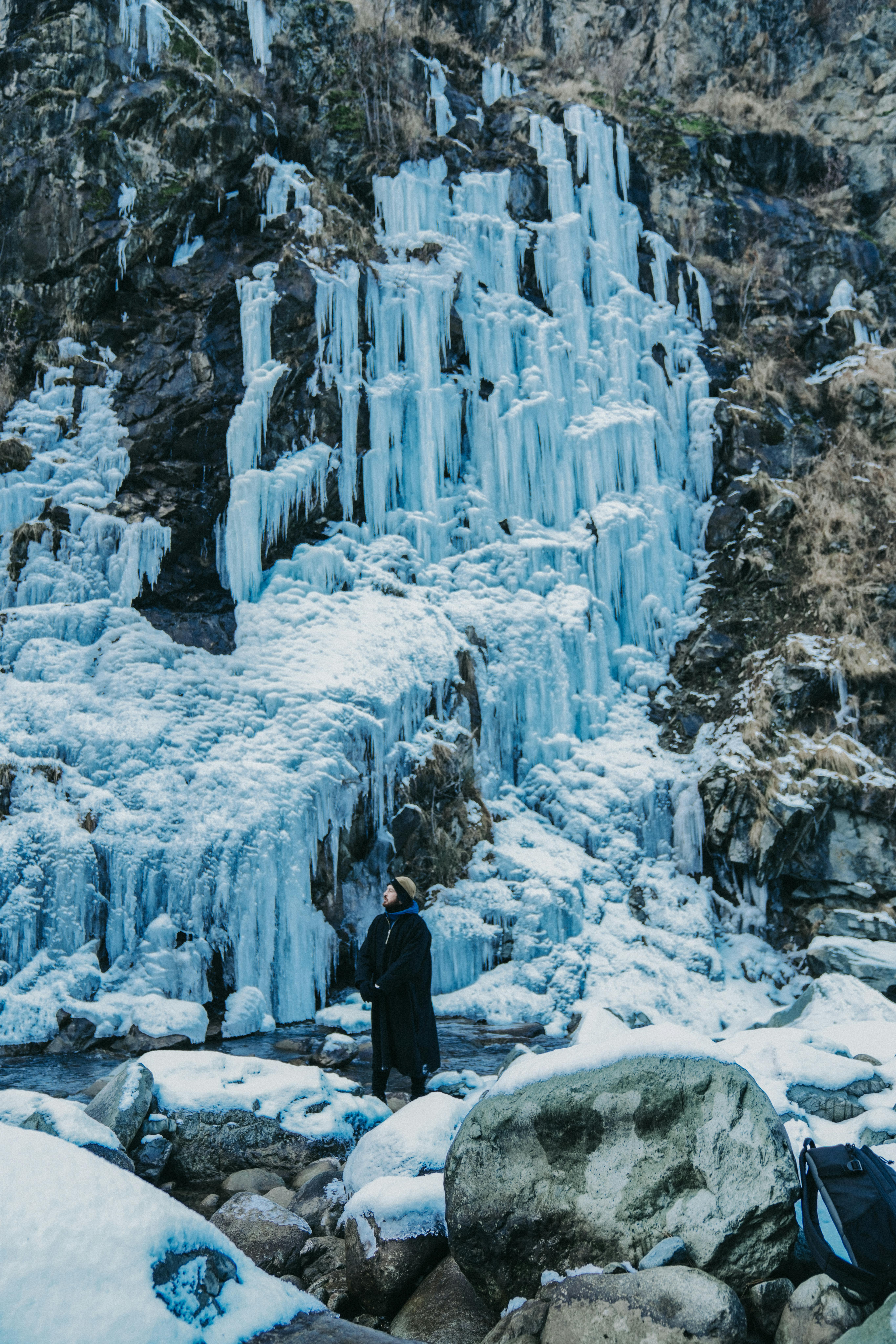 Ice on Rocks · Free Stock Photo