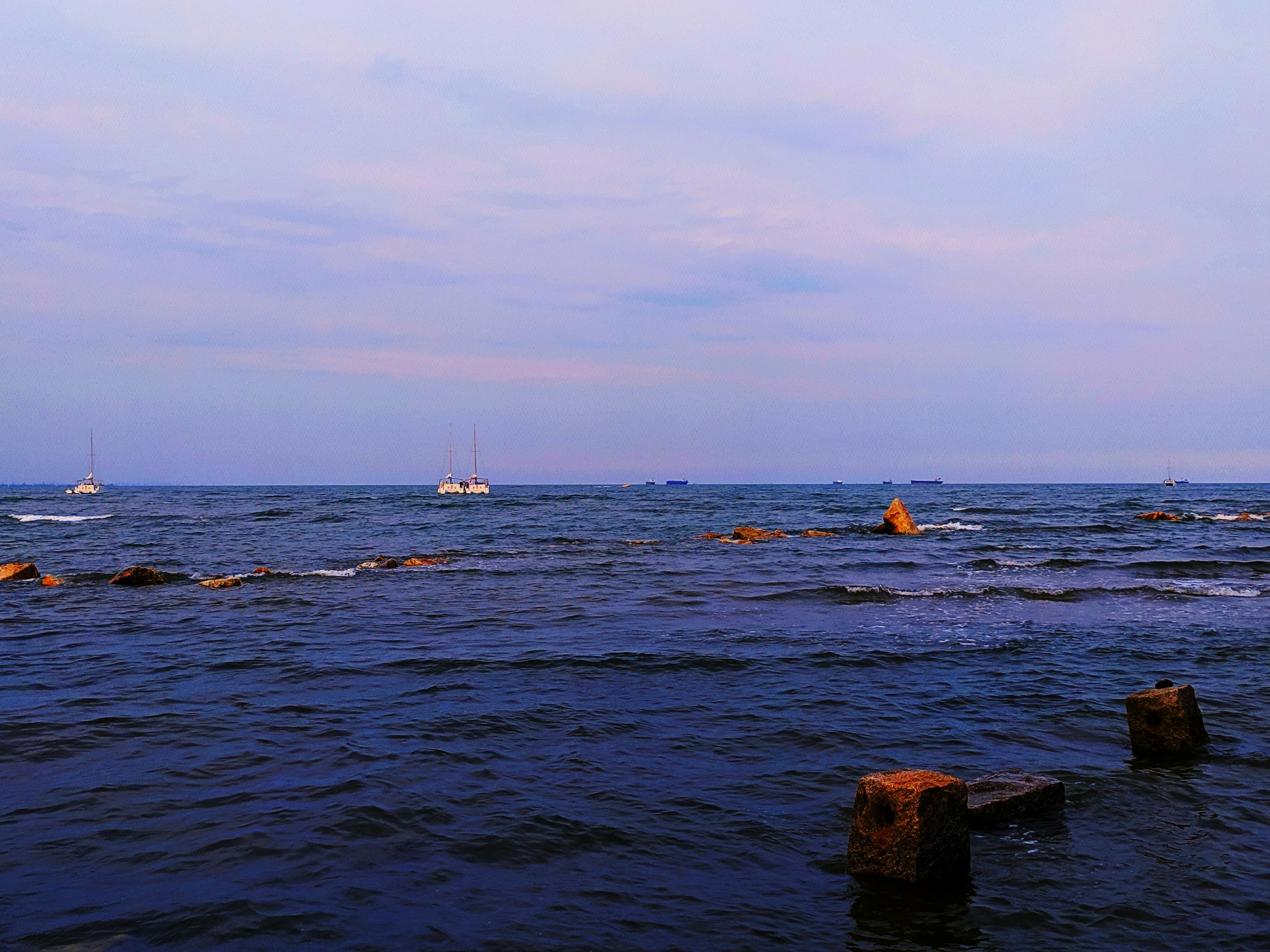 A Blue Seascape · Free Stock Photo