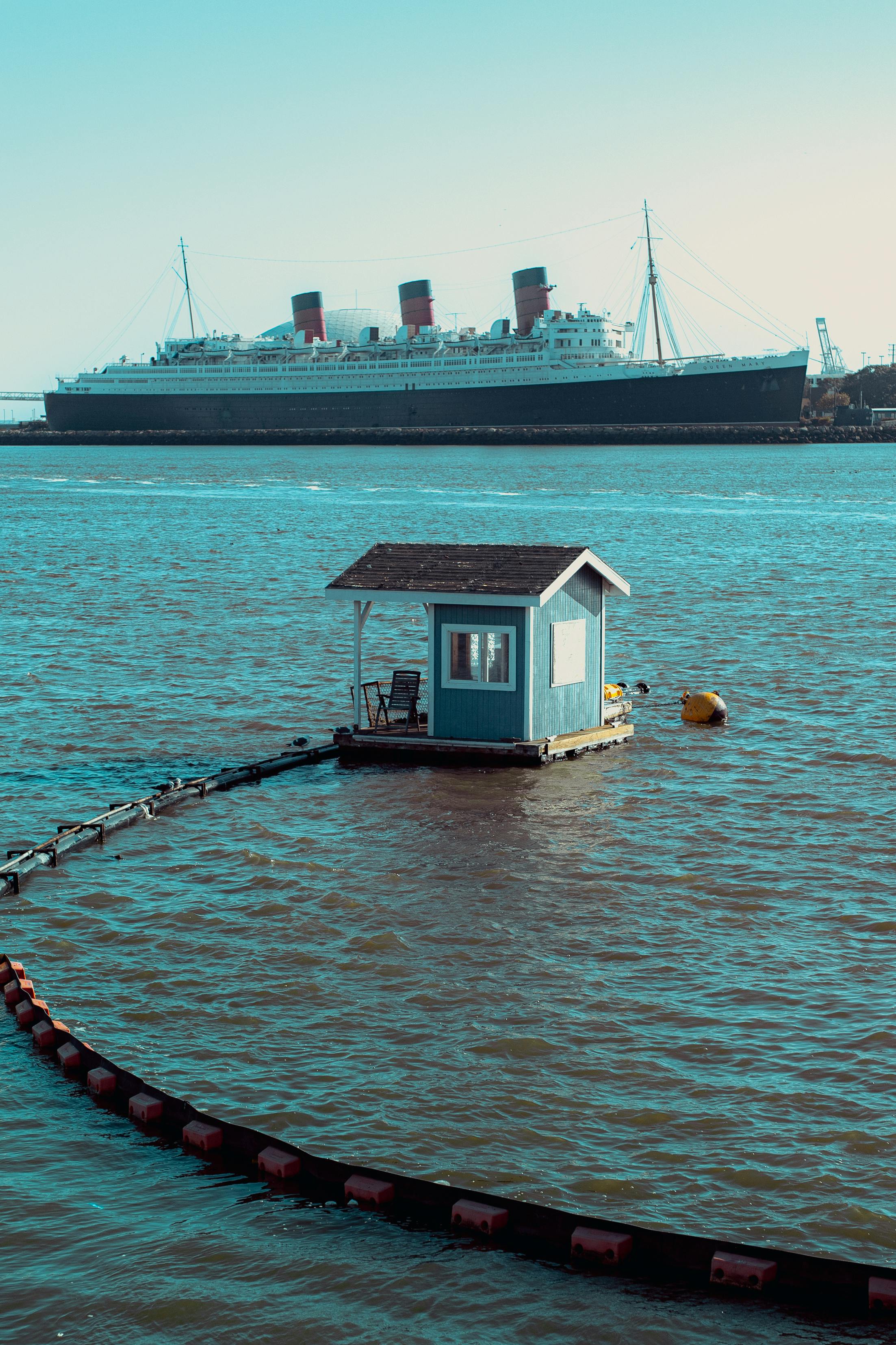 Wooden Platform on Sailing Vessel · Free Stock Photo