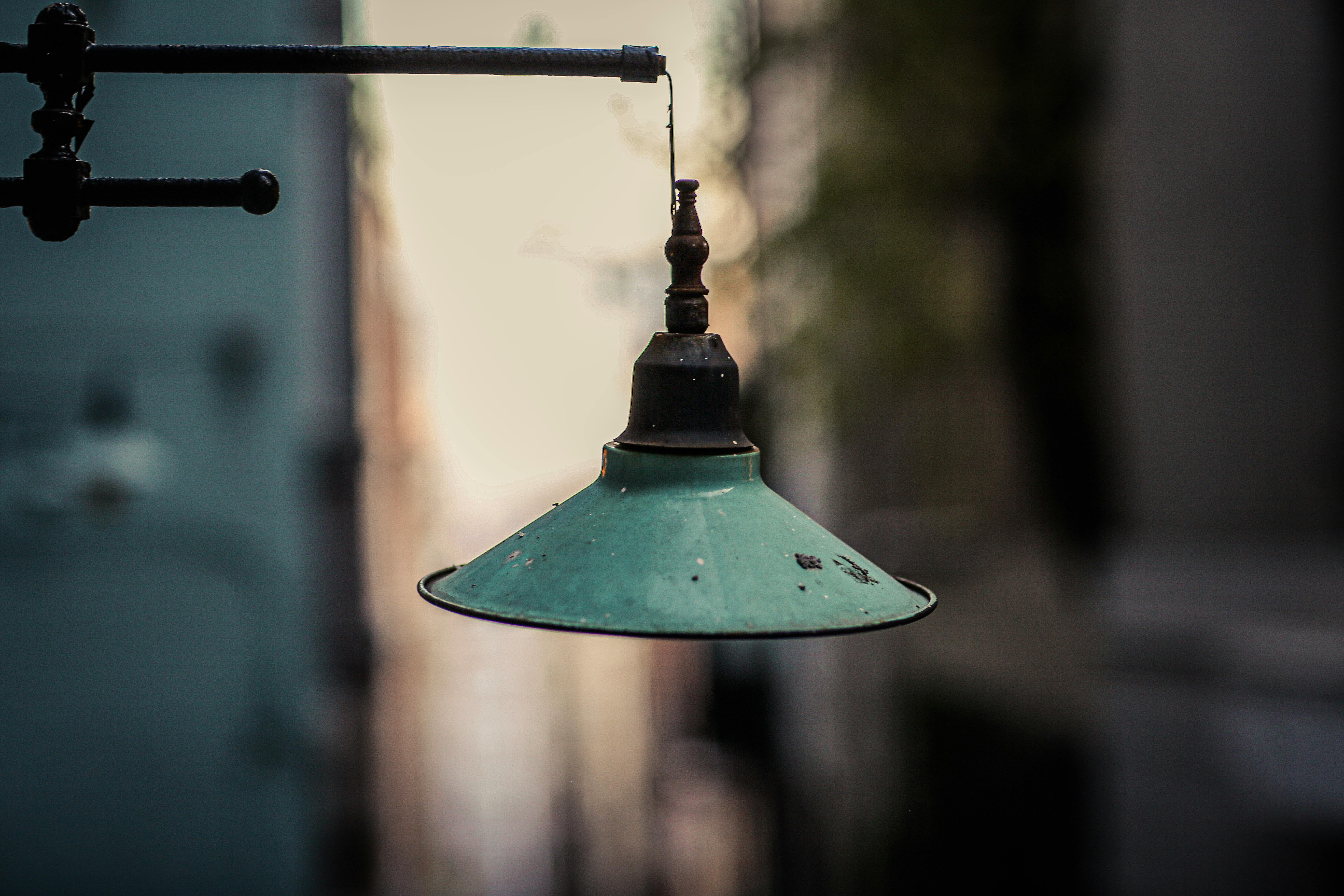 Close-Up Shot of a Hanging Street Light · Free Stock Photo