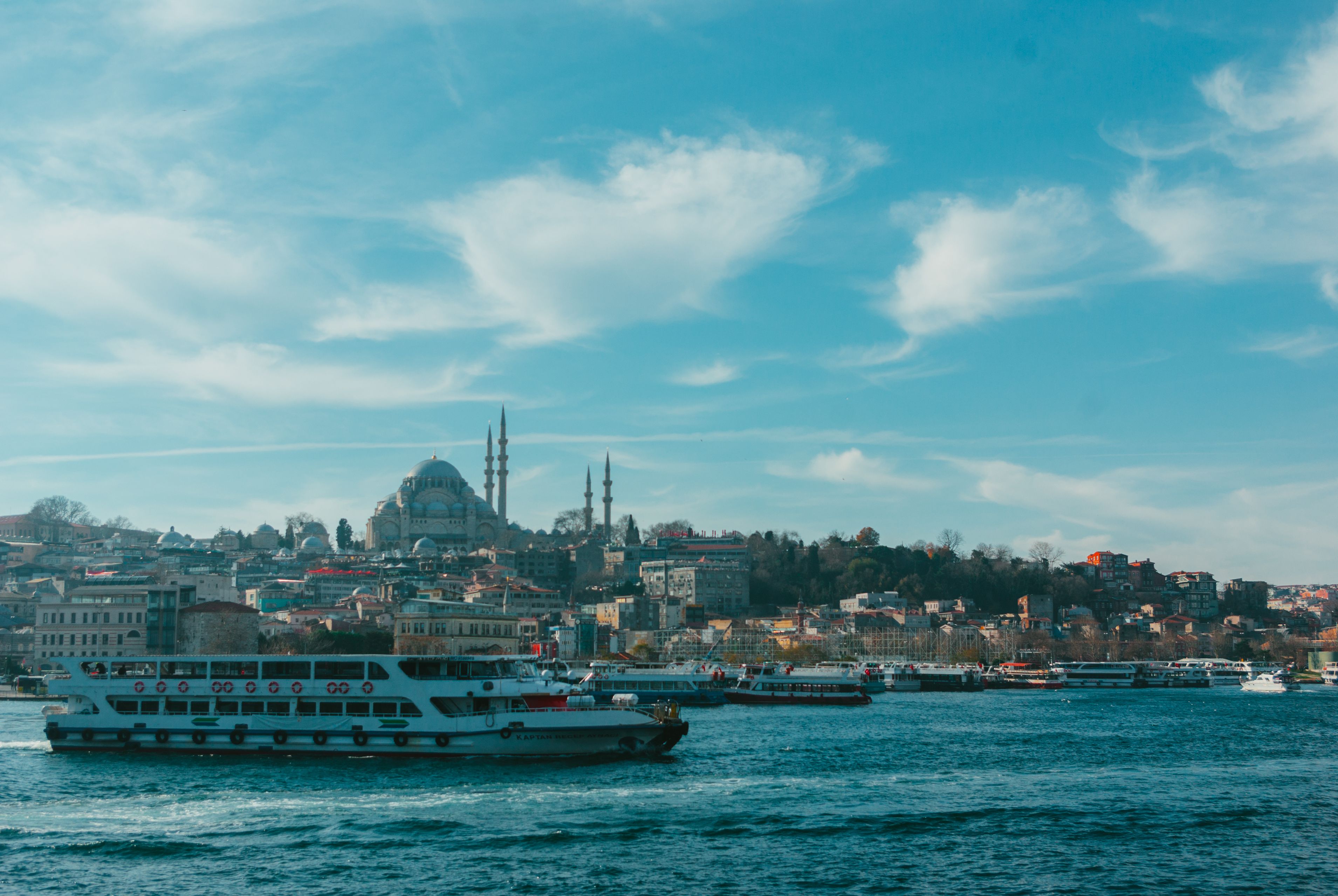 Ferry on Body of Water · Free Stock Photo