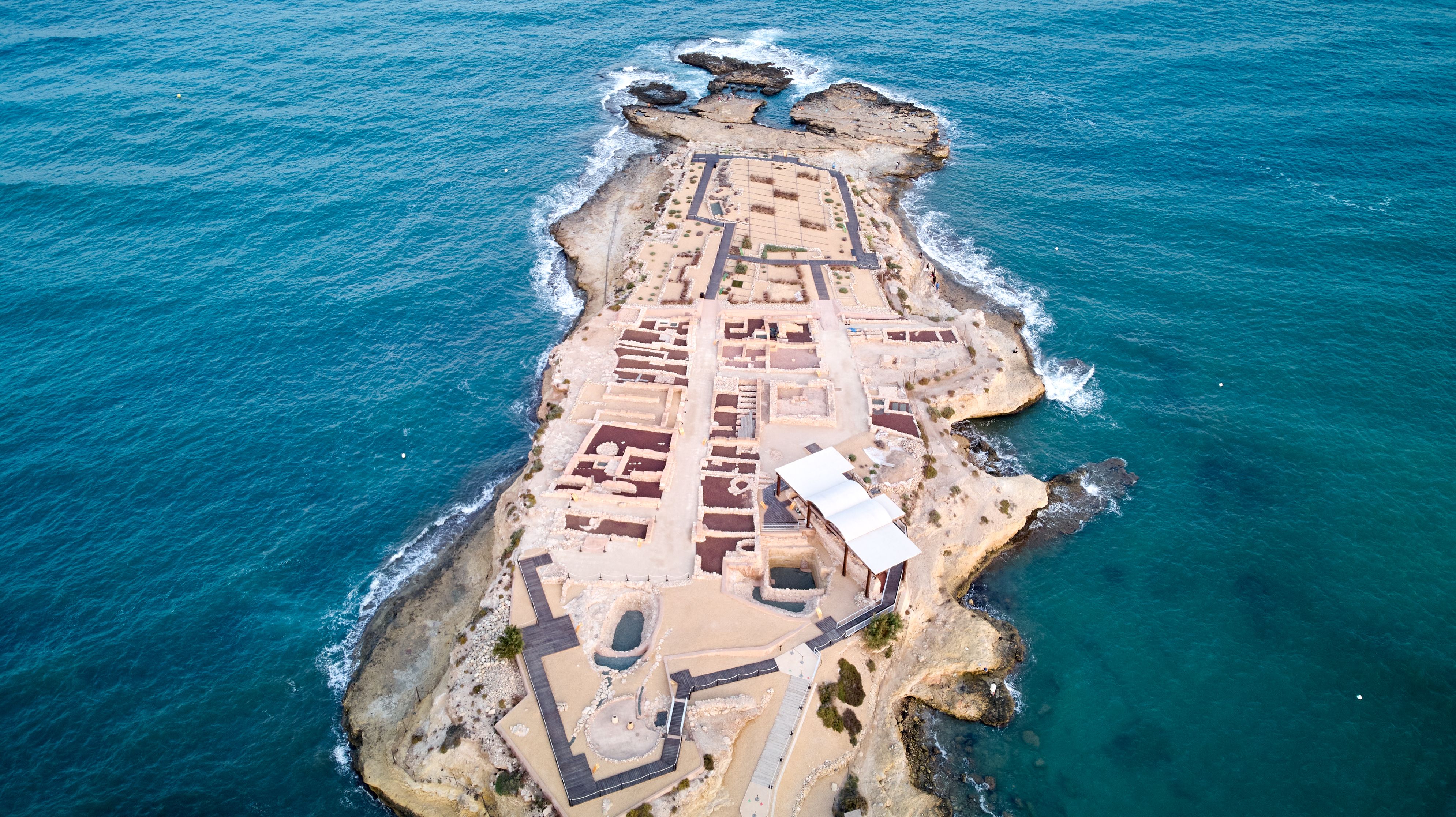 Ocean Ruins Photos, Download The BEST Free Ocean Ruins Stock Photos ...