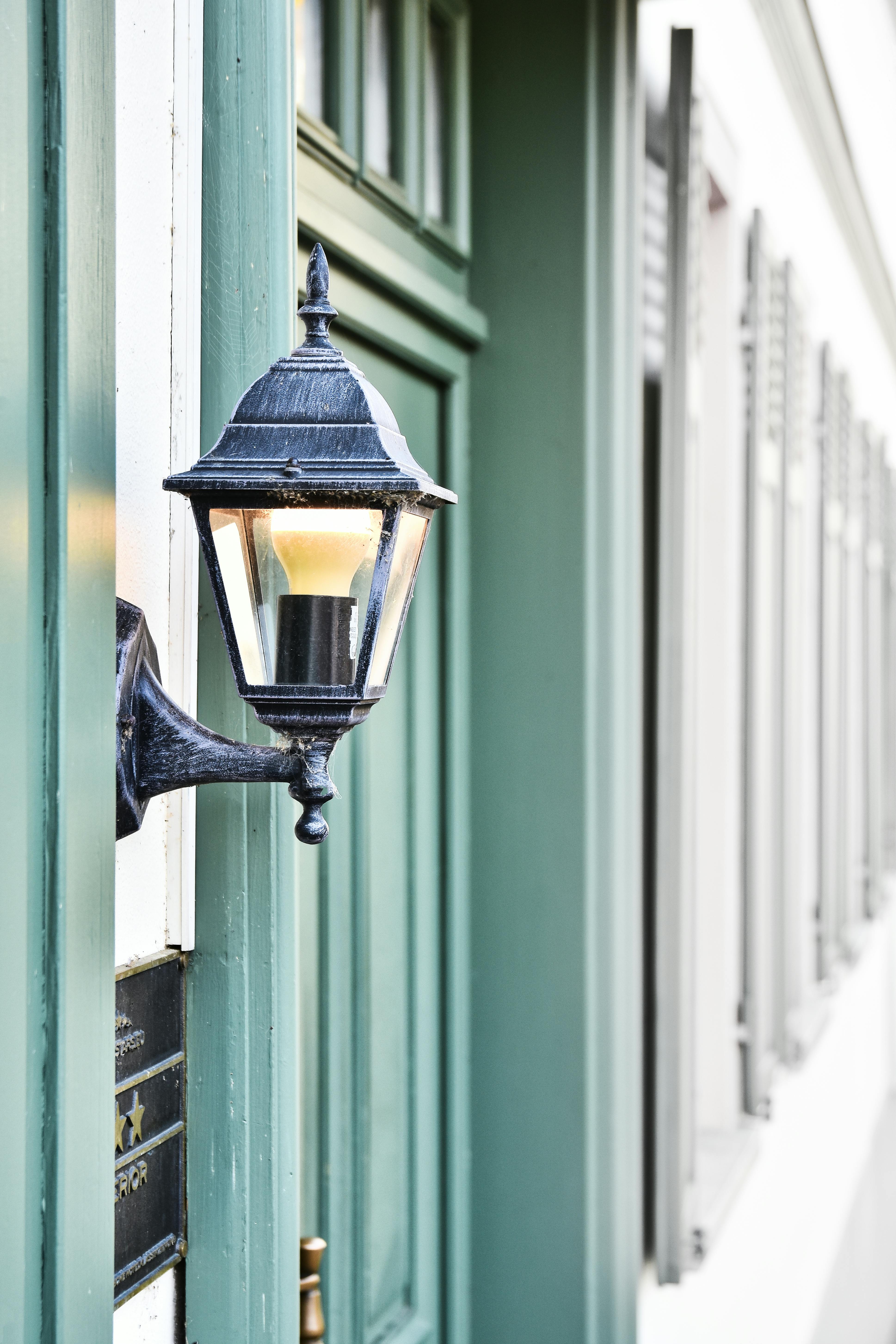 Close-up of the Yasuyo Building · Free Stock Photo