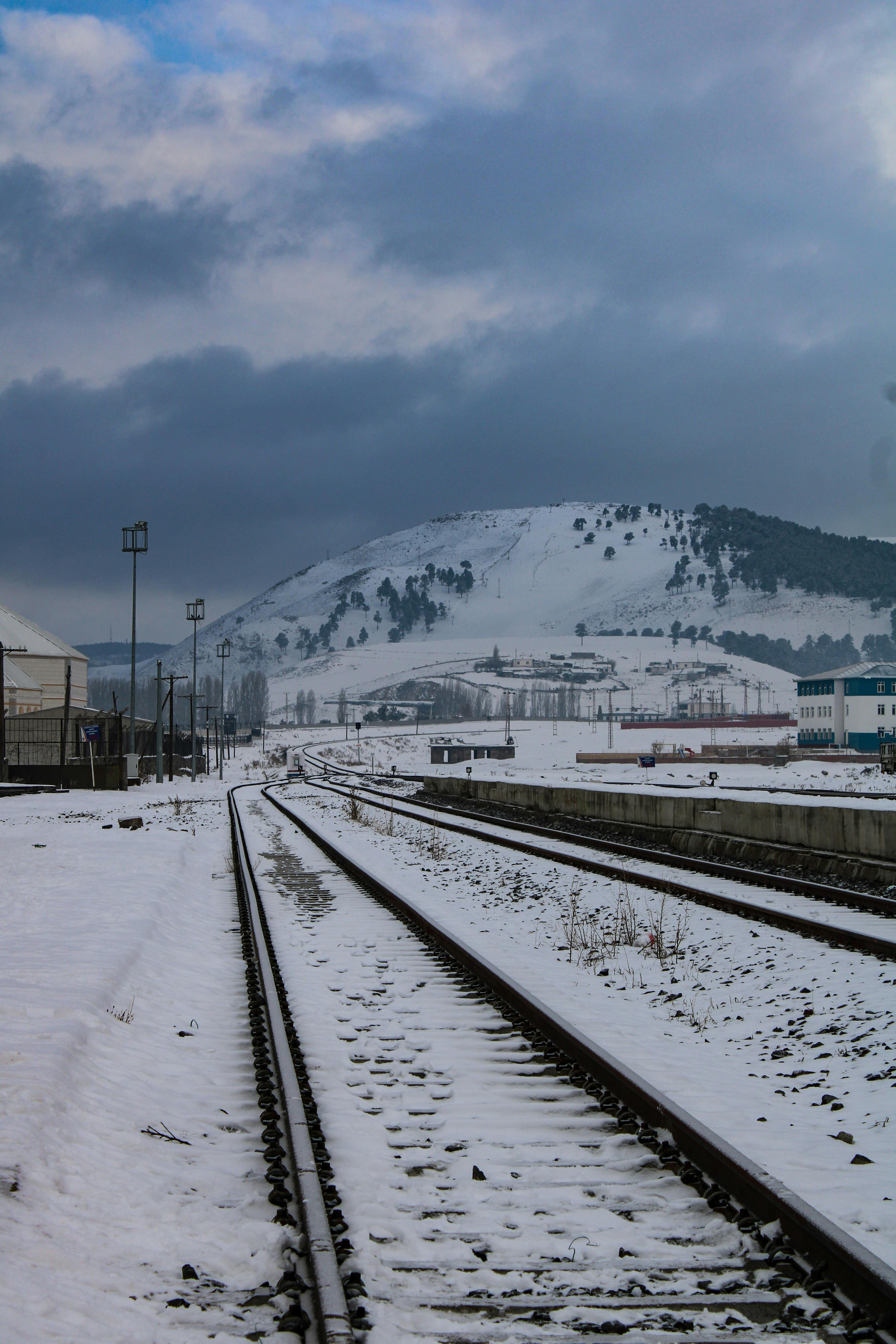Snow Mountain Train Photos, Download The BEST Free Snow Mountain Train ...
