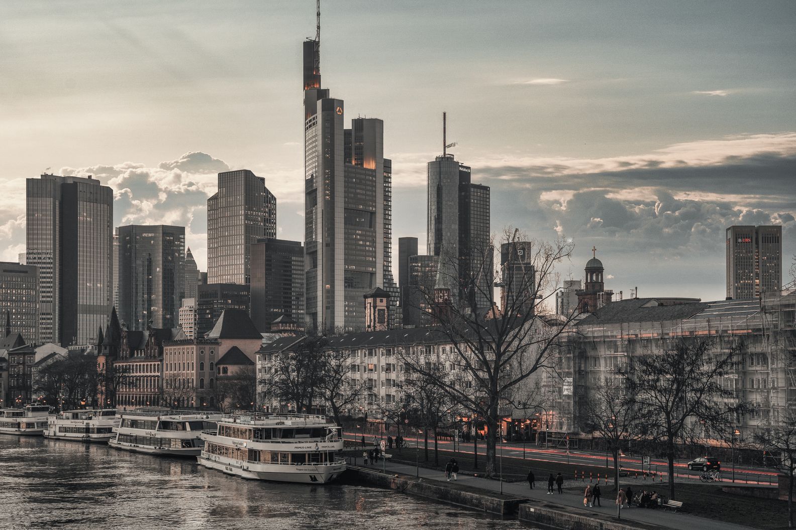Commerzbank Banks Germany: A History and Structure Guide