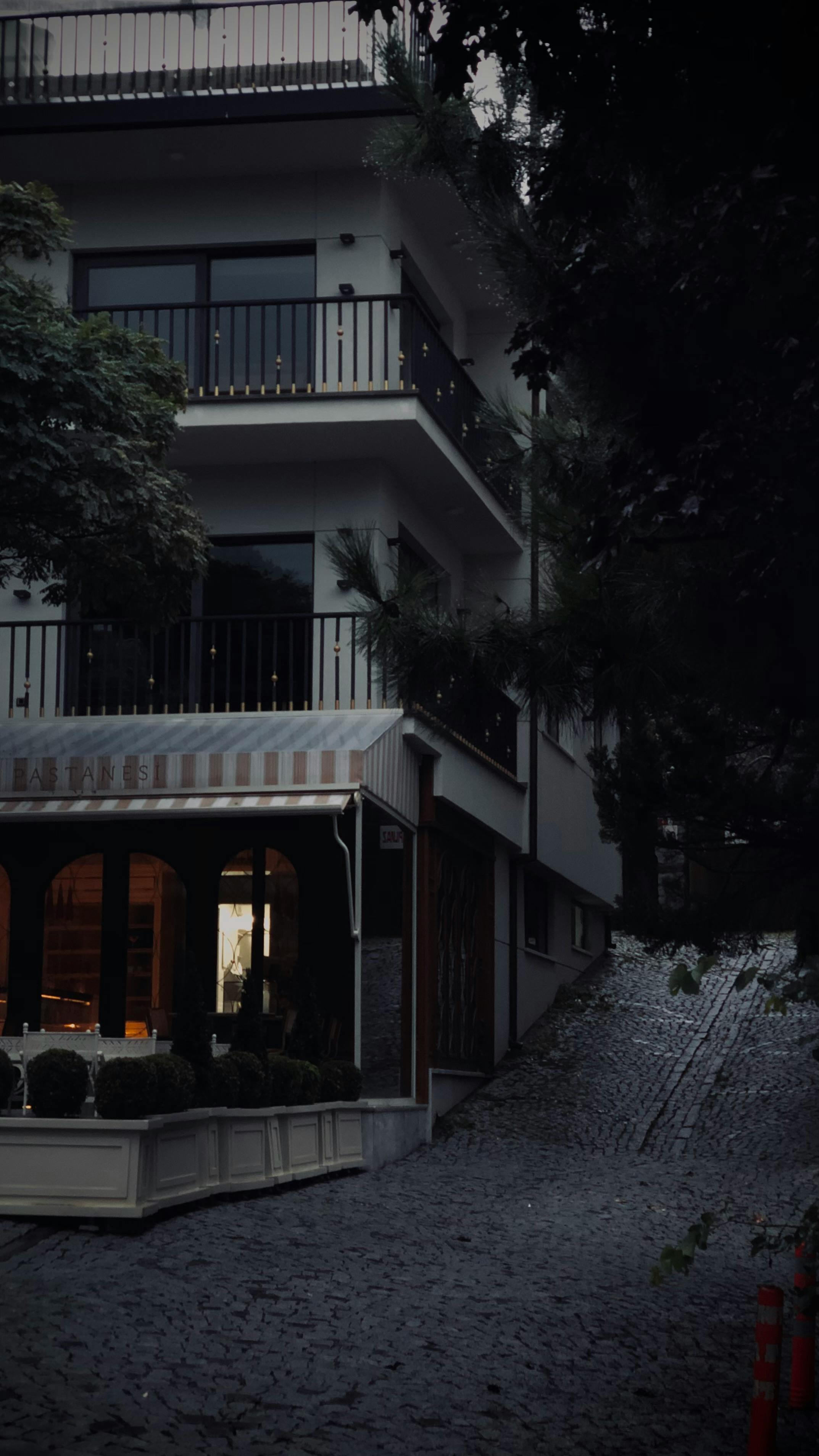 Dark Building Photos, Download Free Dark Building Stock Photos & HD Images