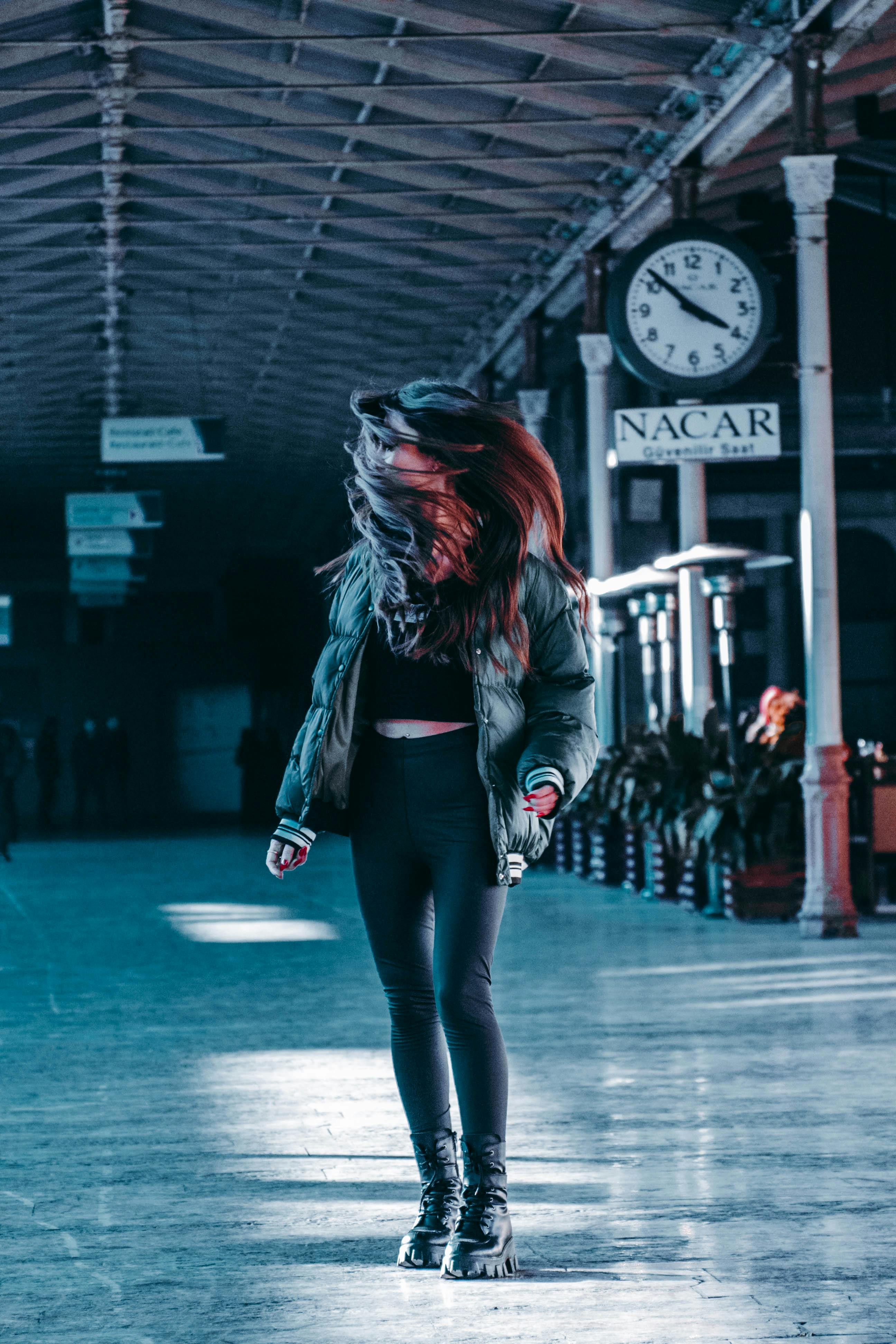 Woman Flapping her Hair · Free Stock Photo