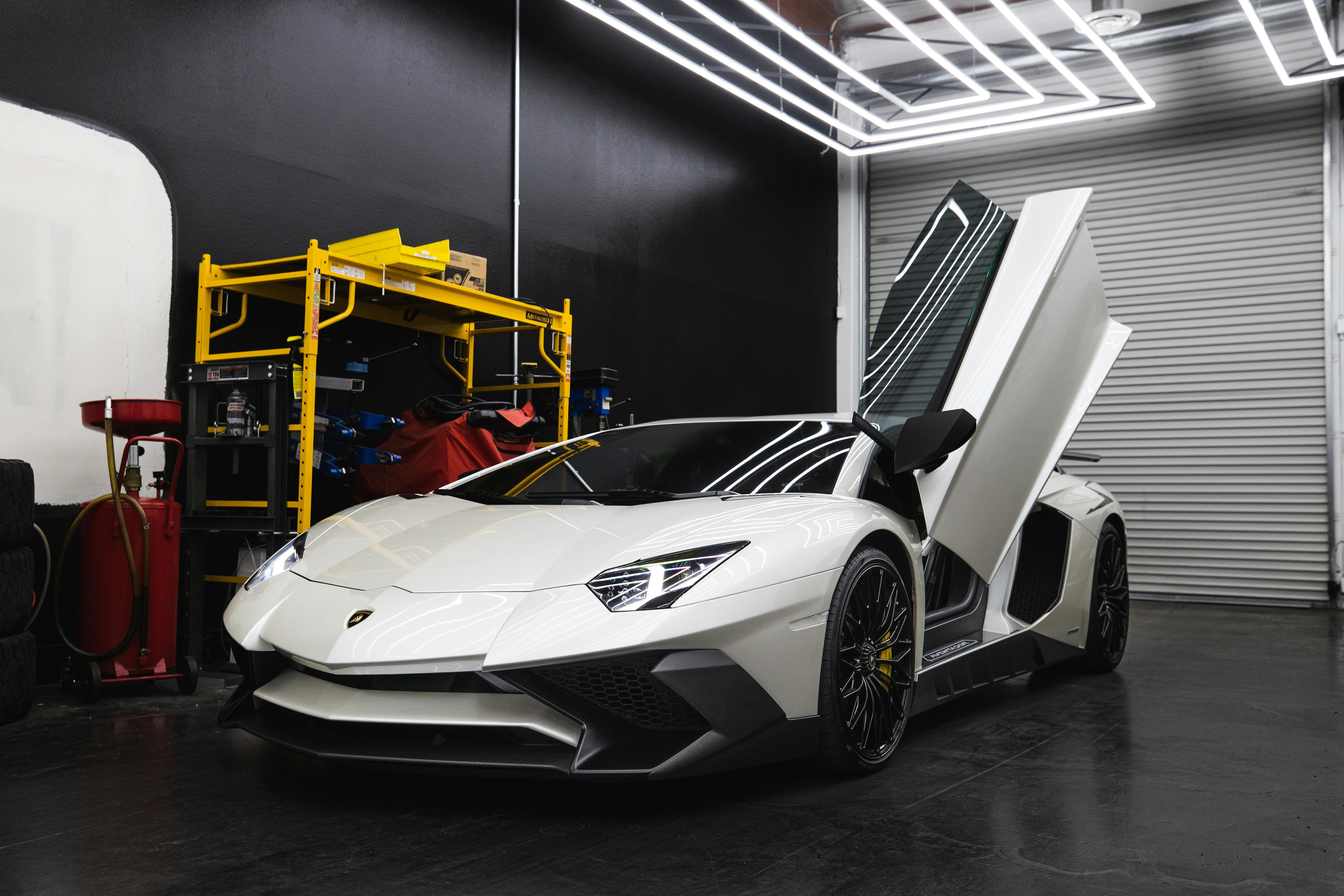 Supercar in Garage · Free Stock Photo