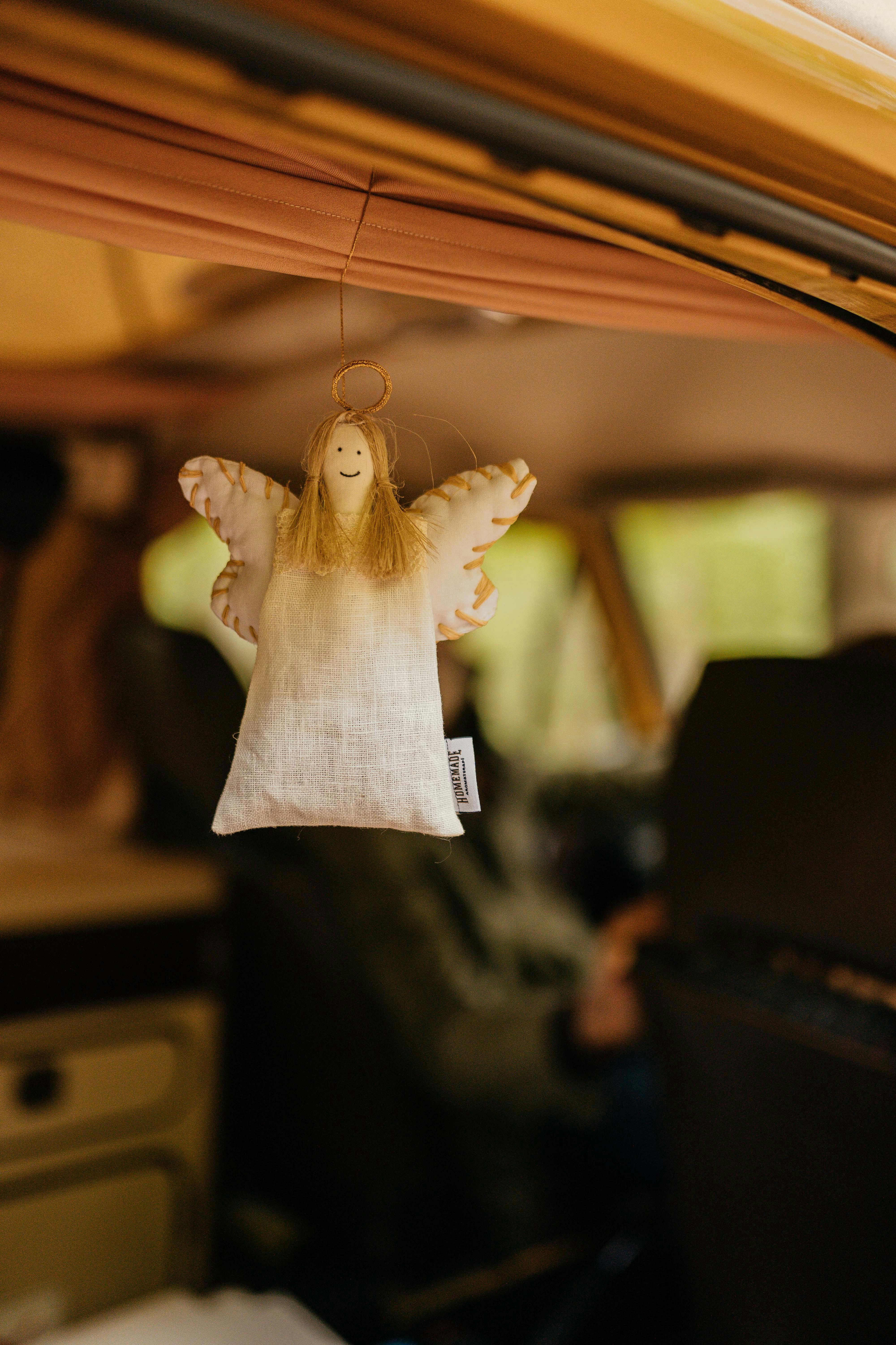 Hanging Angel Photos, Download The BEST Free Hanging Angel Stock Photos ...