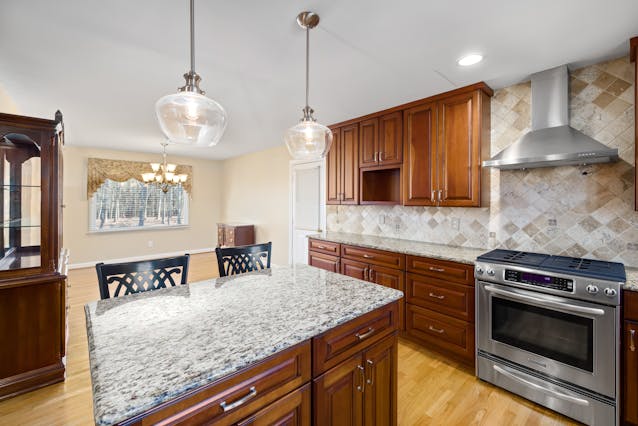 Affordable Cheap Countertops for Kitchen Makeovers