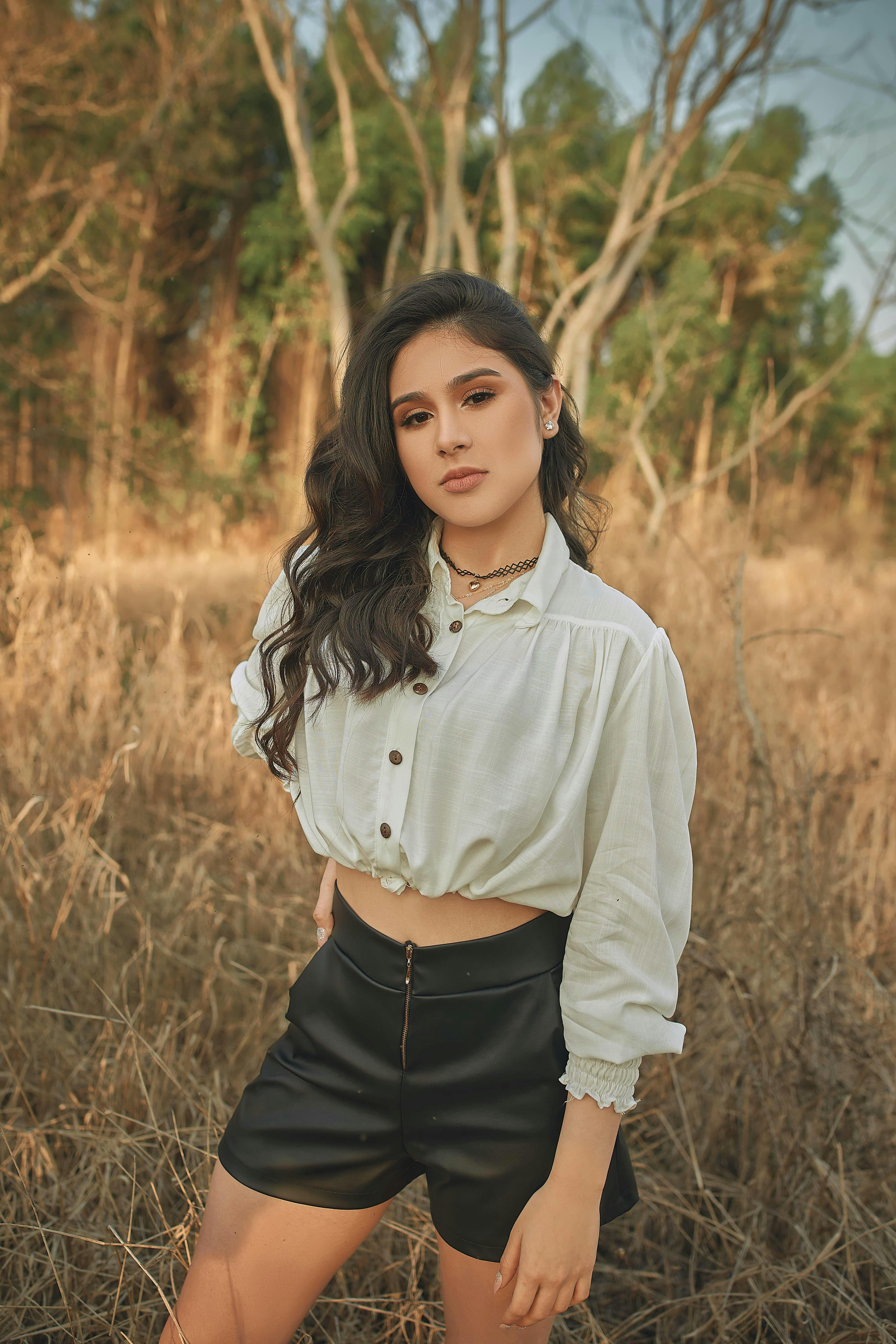 Short People Photos, Download The BEST Free Short People Stock Photos ...