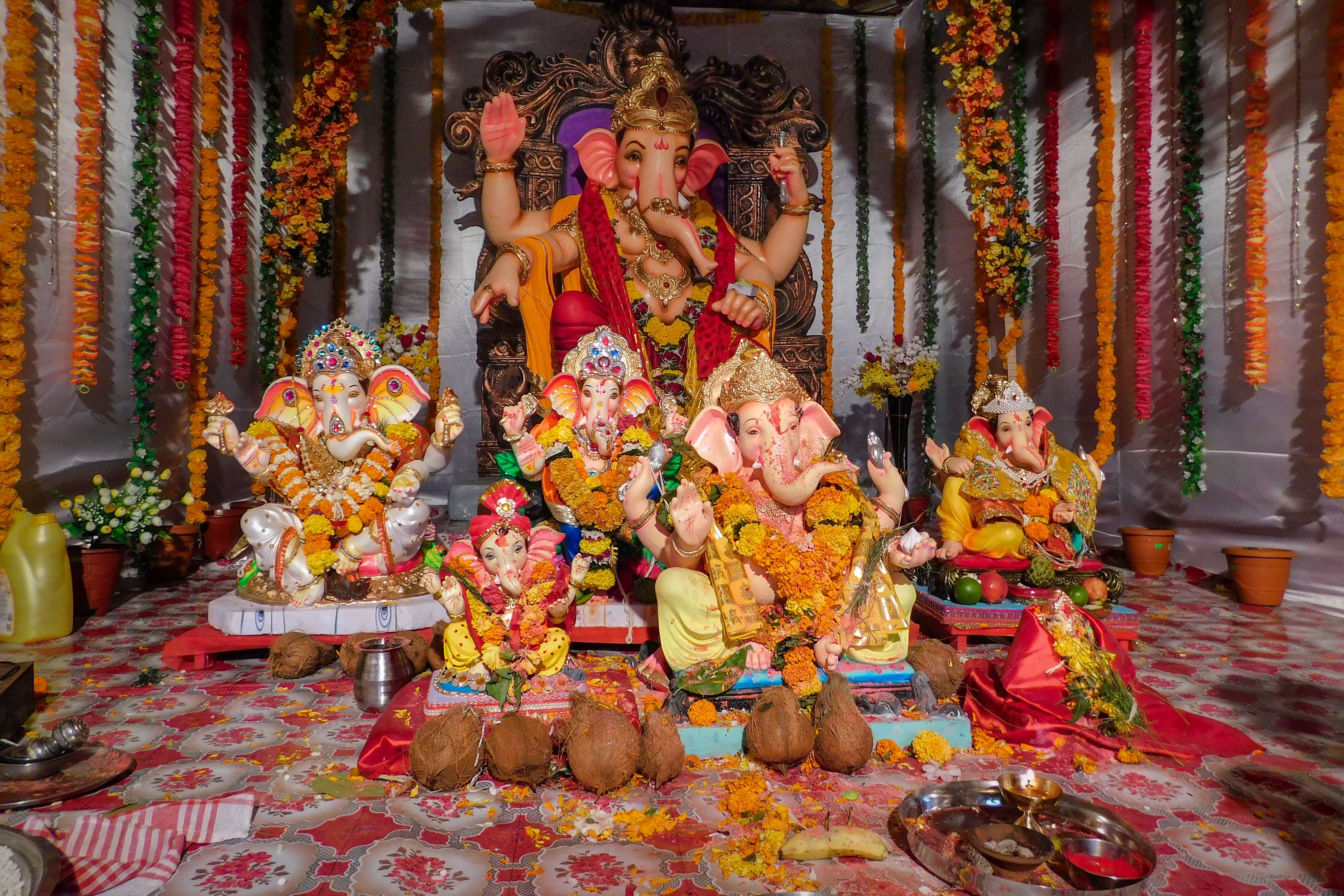 Brass-colored Lord Ganesha Figurine · Free Stock Photo
