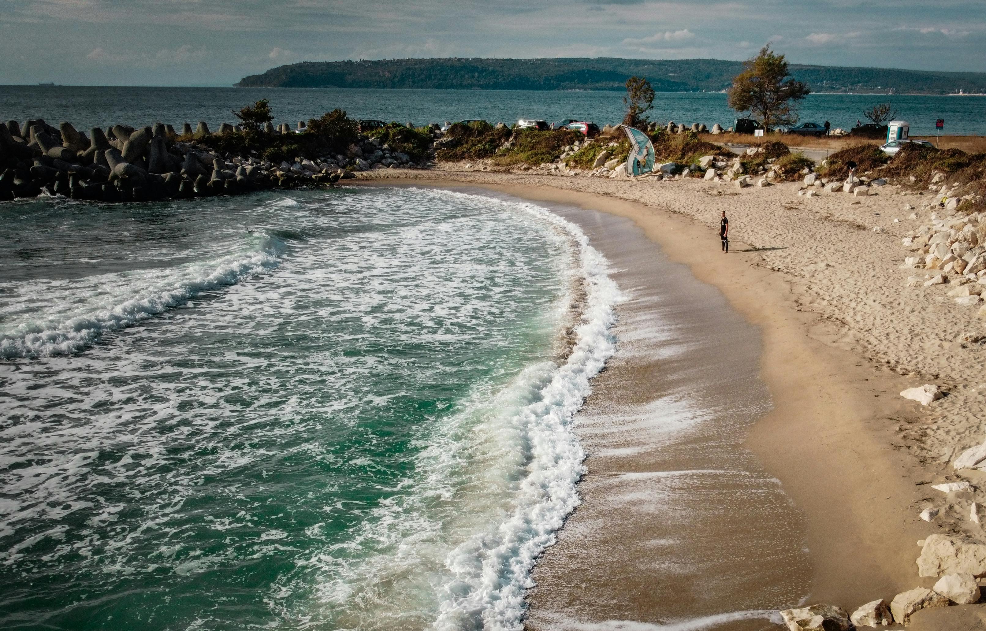 A Ladder on Shore · Free Stock Photo