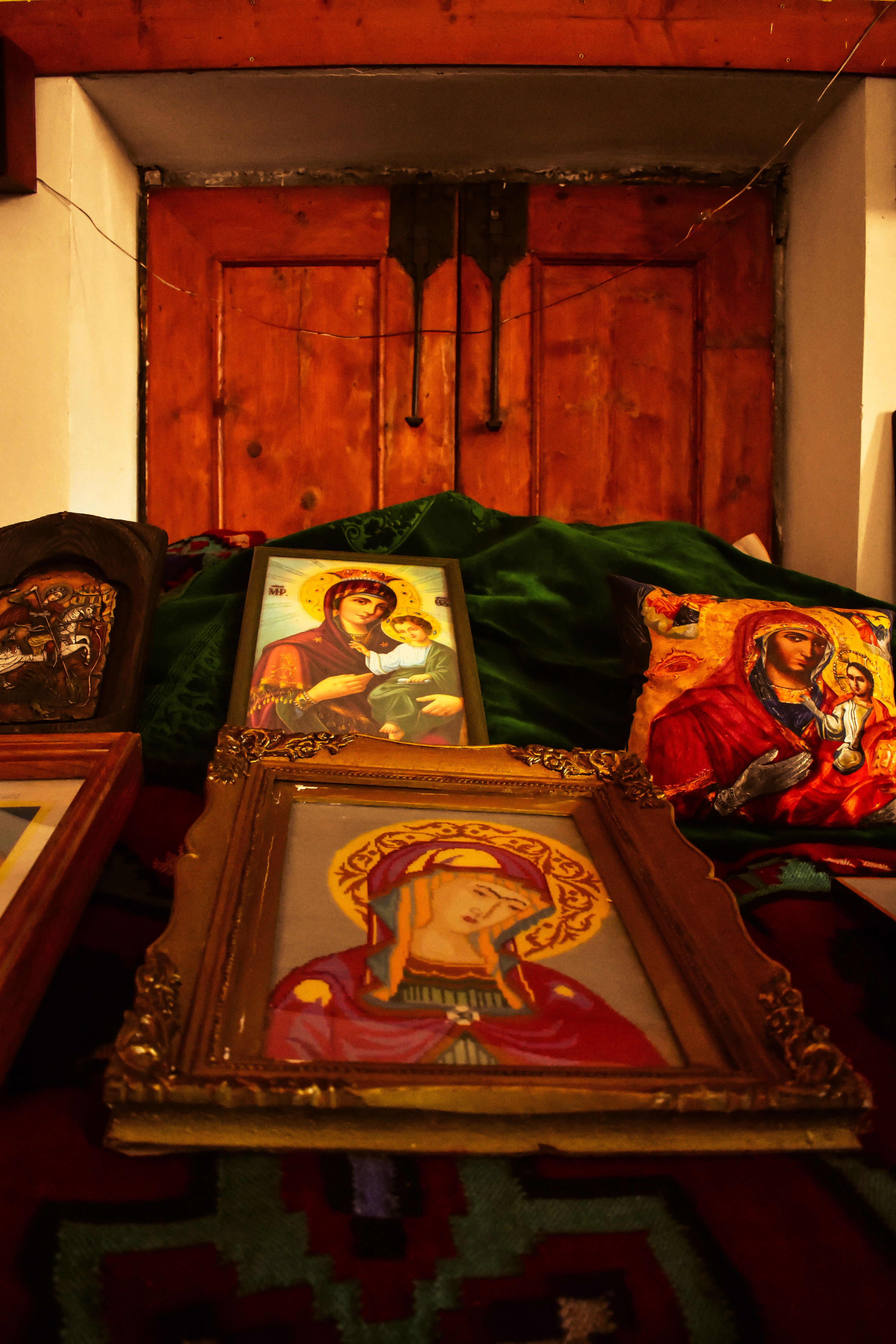 Frames with Portraits of Virgin Mary · Free Stock Photo