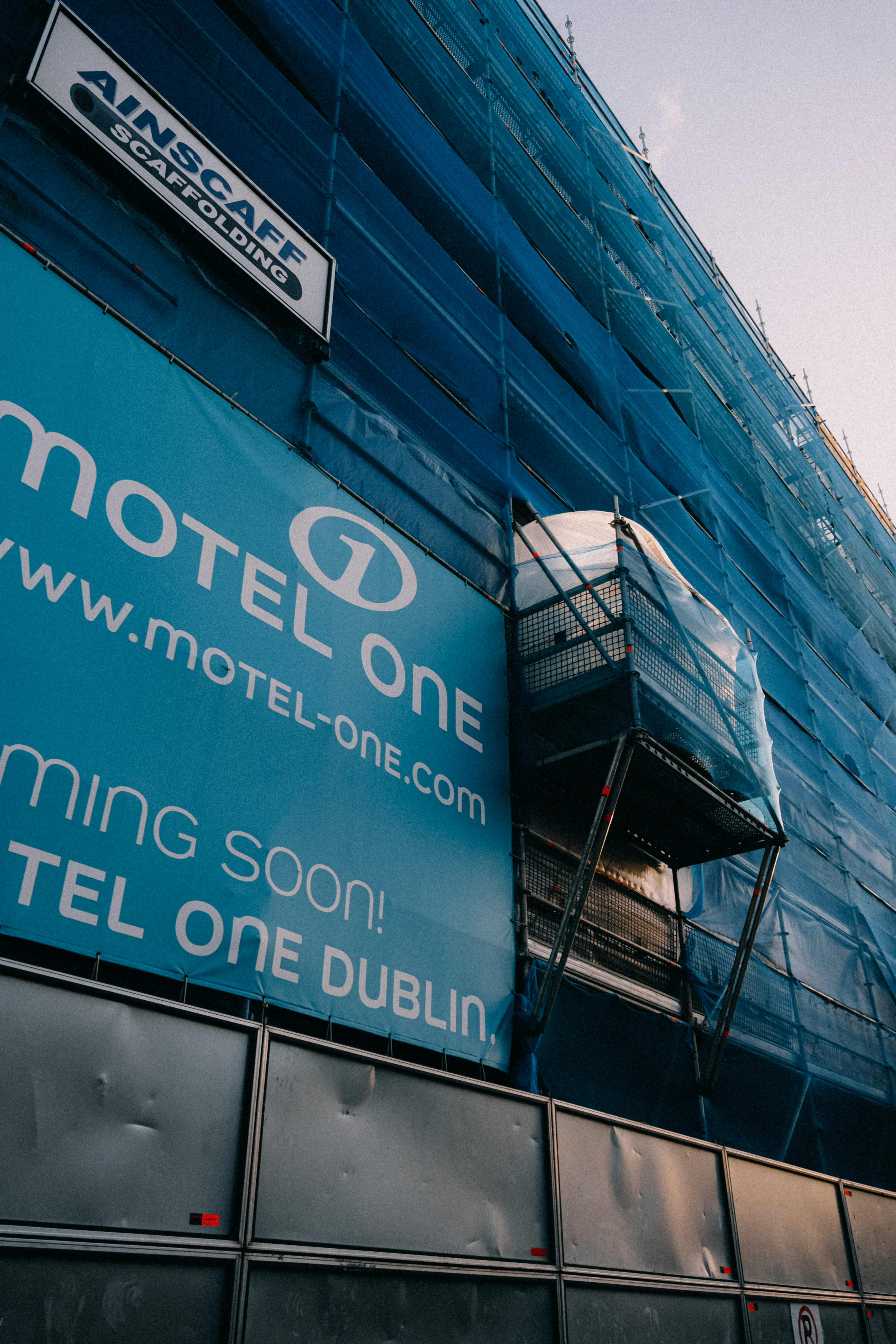 Commercials Photos, Download The BEST Free Commercials Stock Photos ...