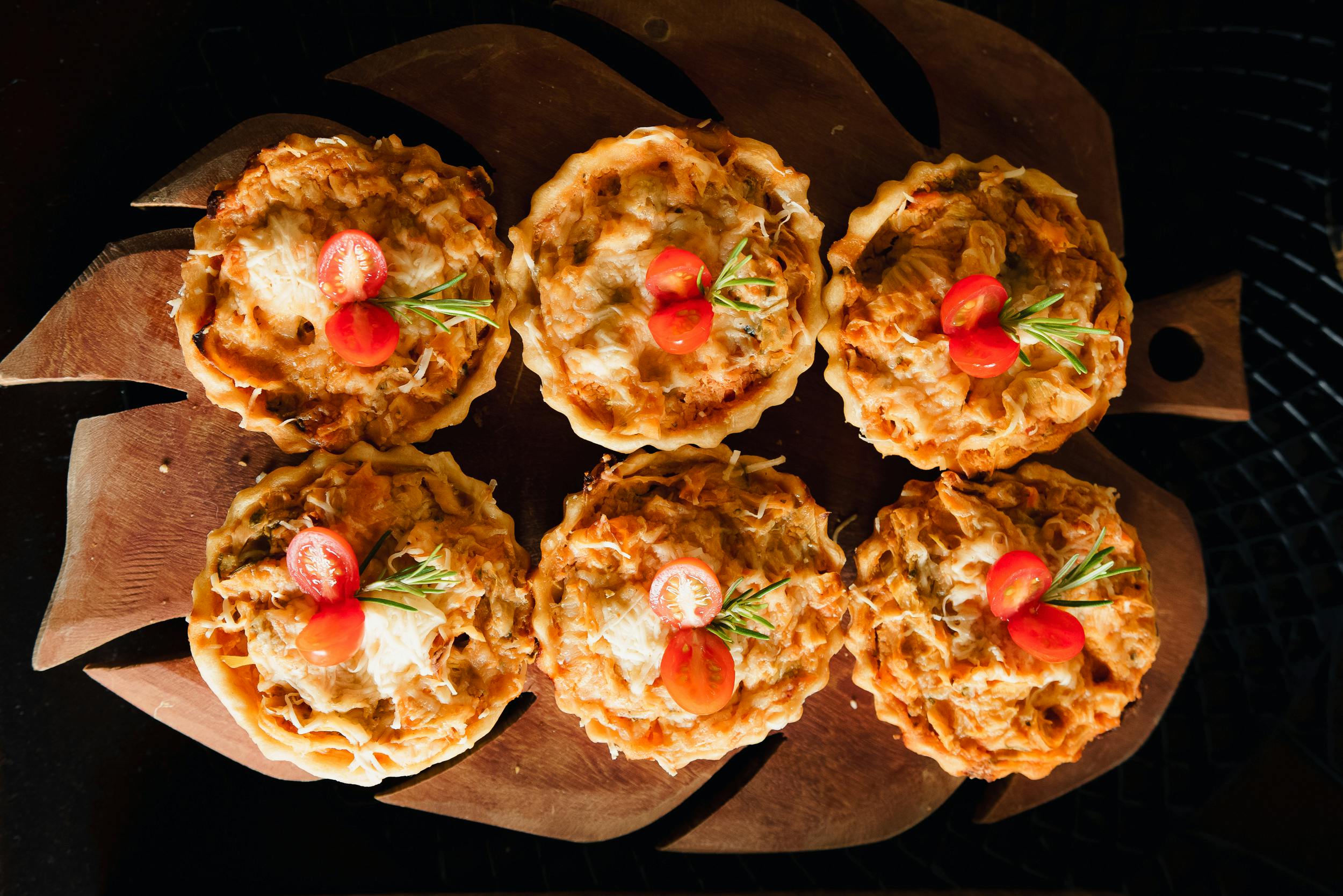 Chicken Pie Photos, Download The BEST Free Chicken Pie Stock Photos ...