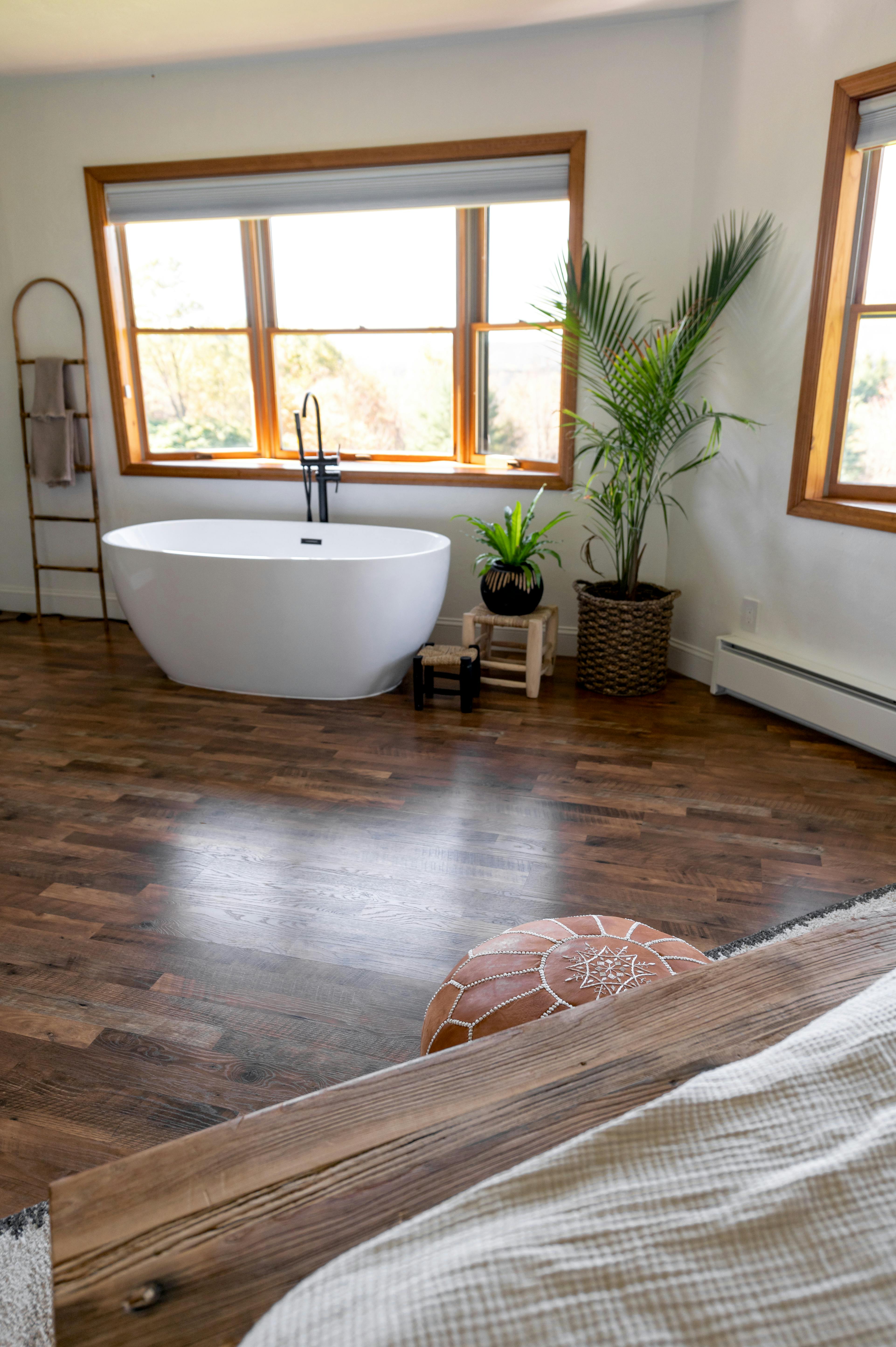 Brown Wooden Floor in the Room · Free Stock Photo